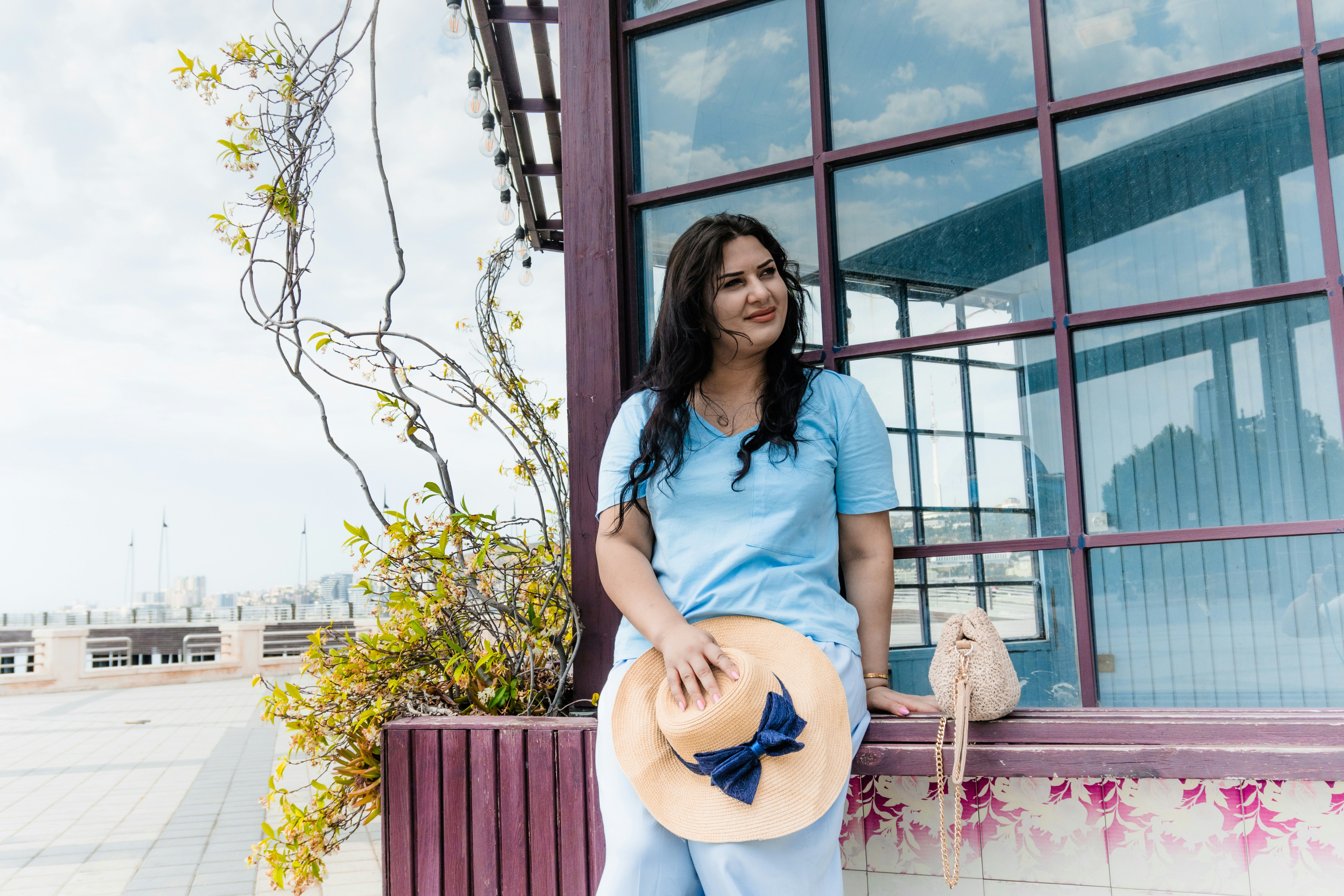 Blue-Sky Confidence: A Shaded Moment by the Glass House