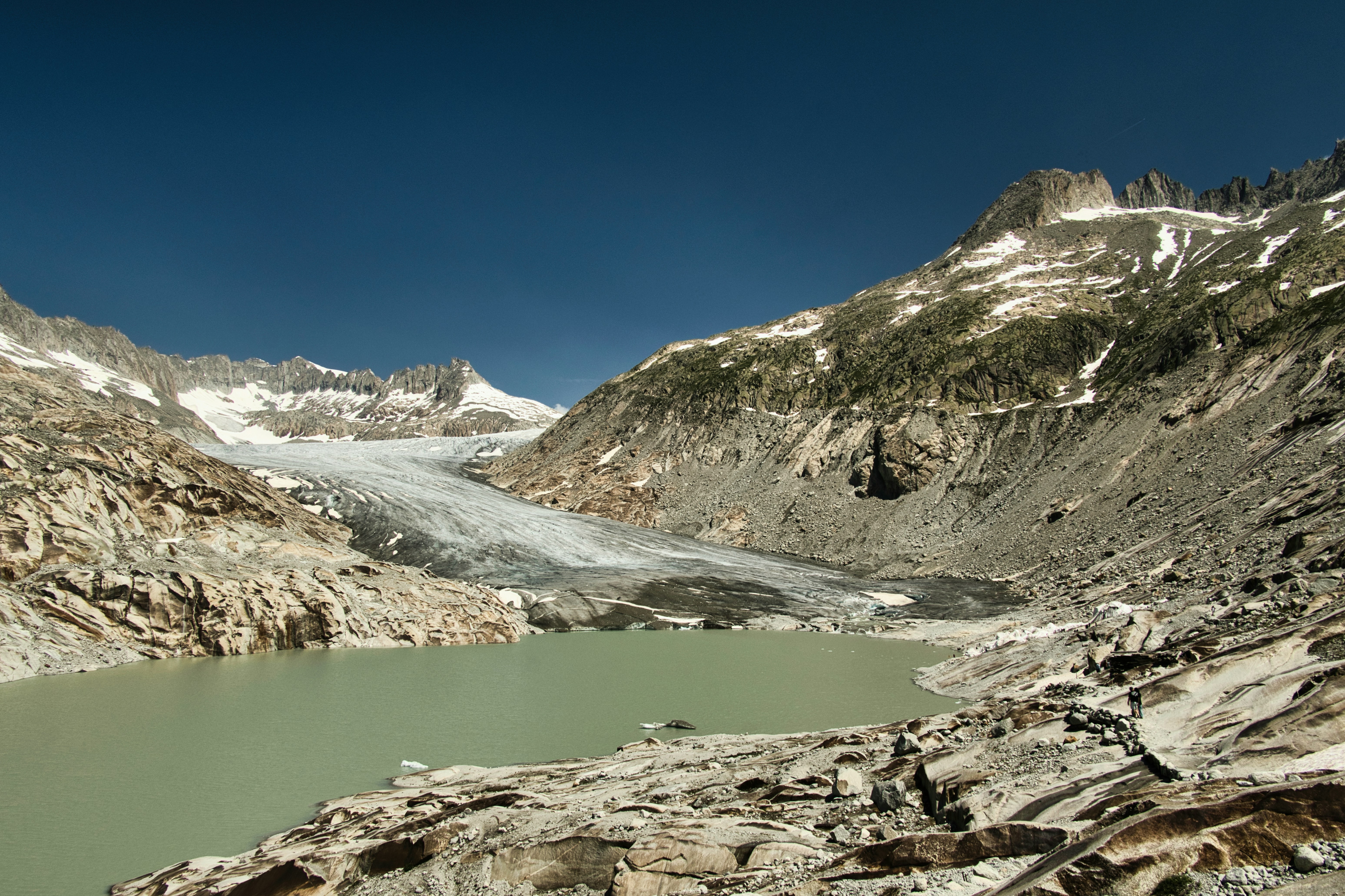 Glacial Valley Under a Cerulean Sky