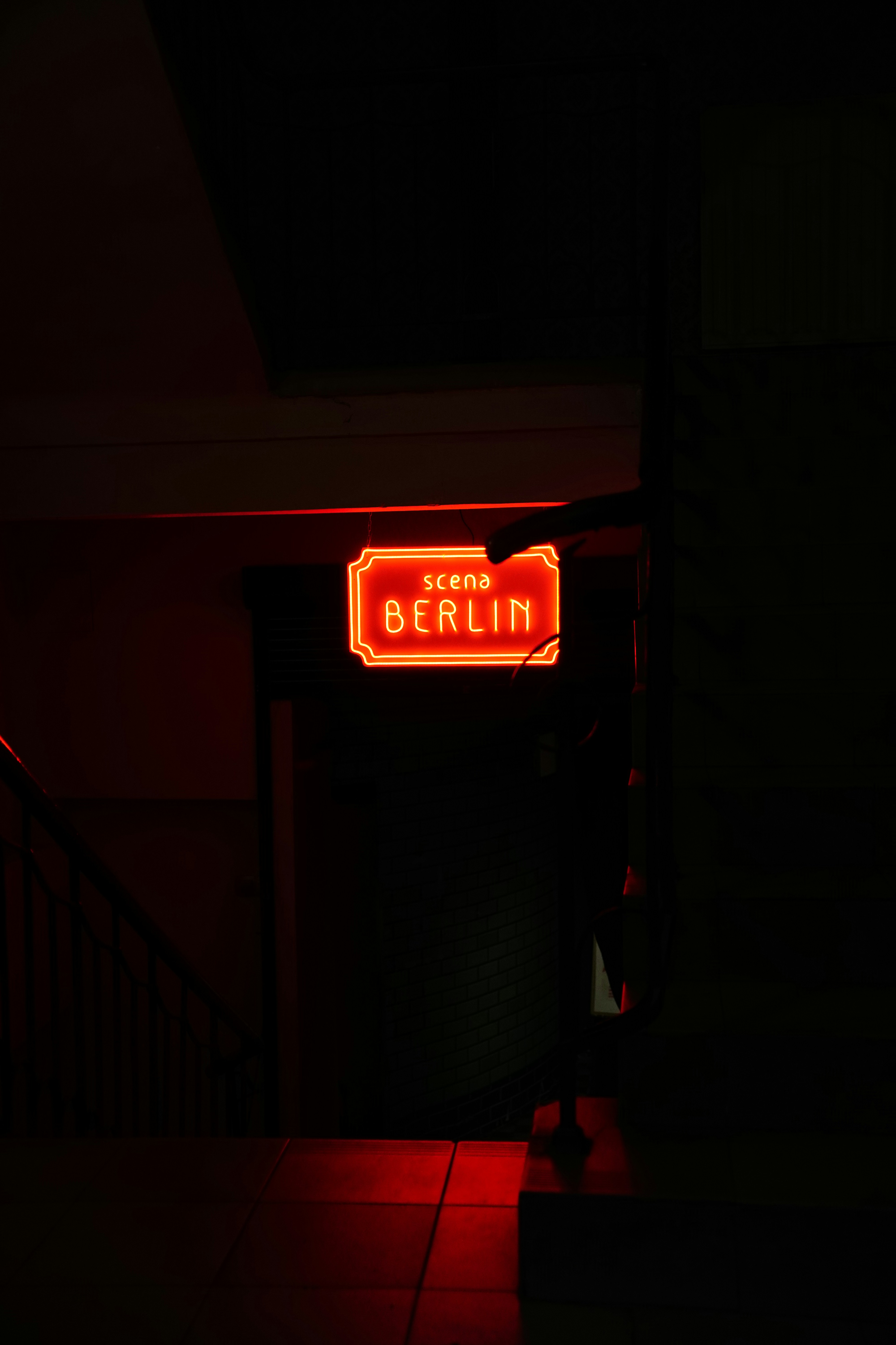 Neon Entrance to Berlin Scena