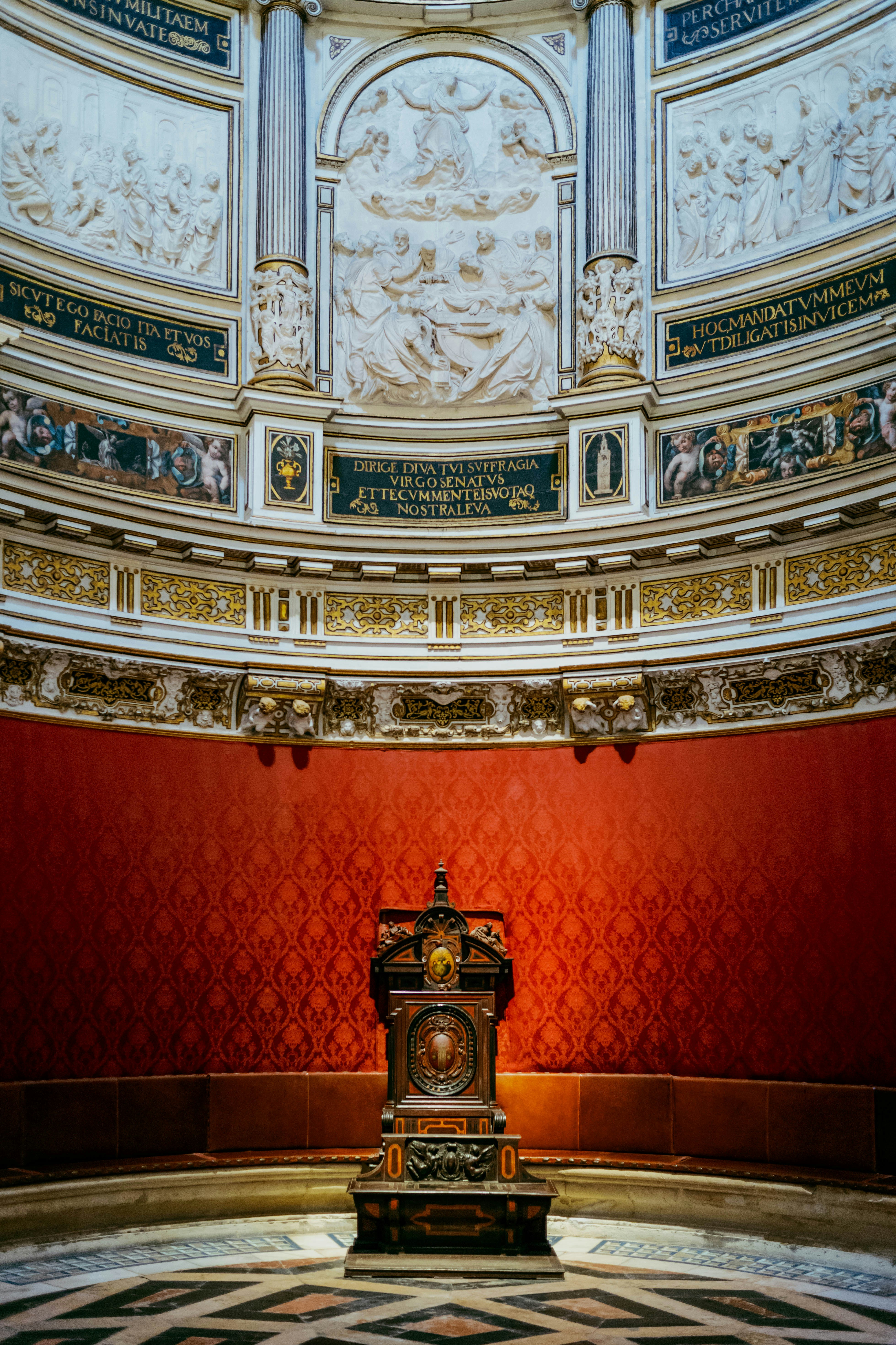 Ornate Altar of Gold and Marble: The Monarch’s Seat in a Hushed Hall