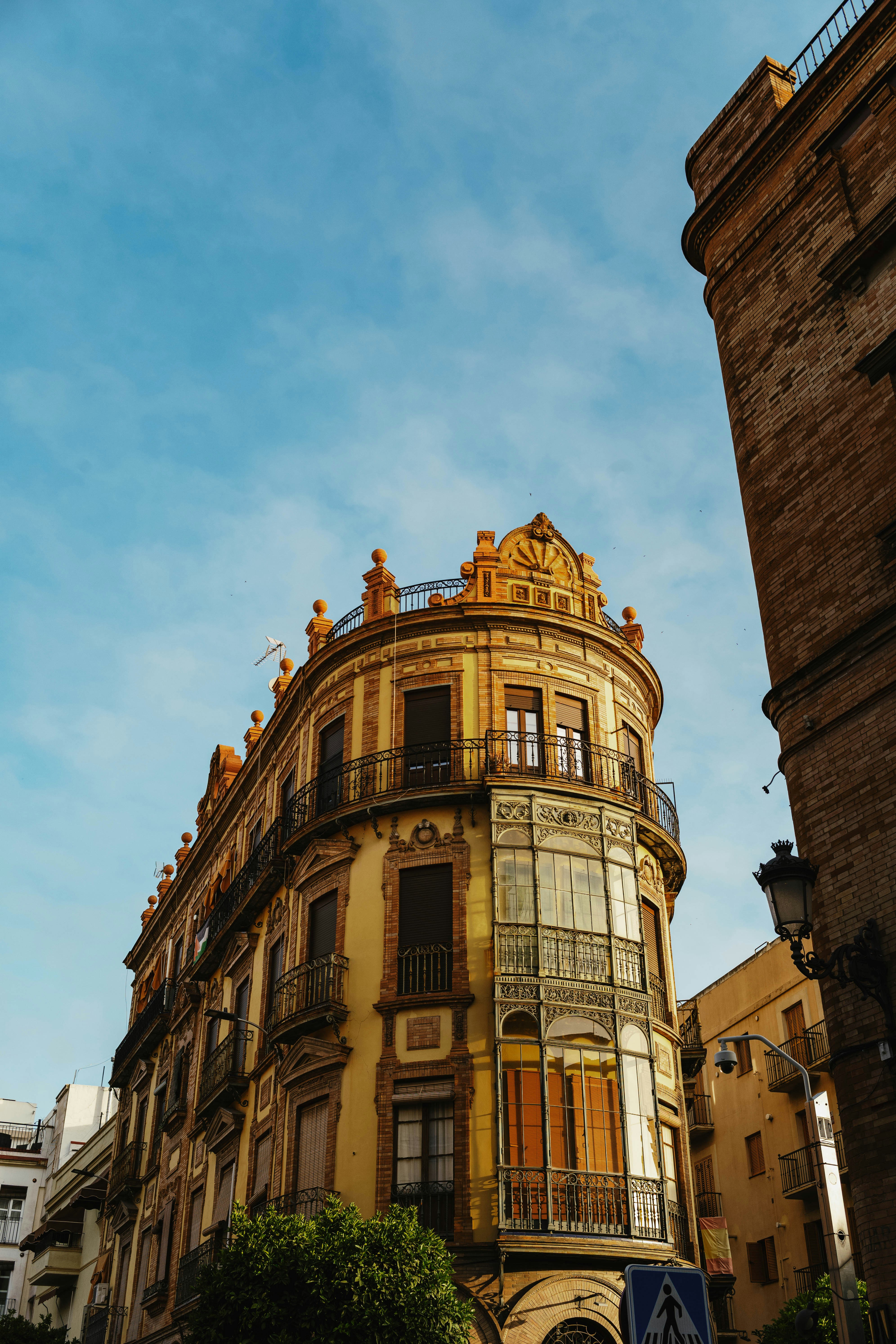 Curved Facade in Evening Sunlight