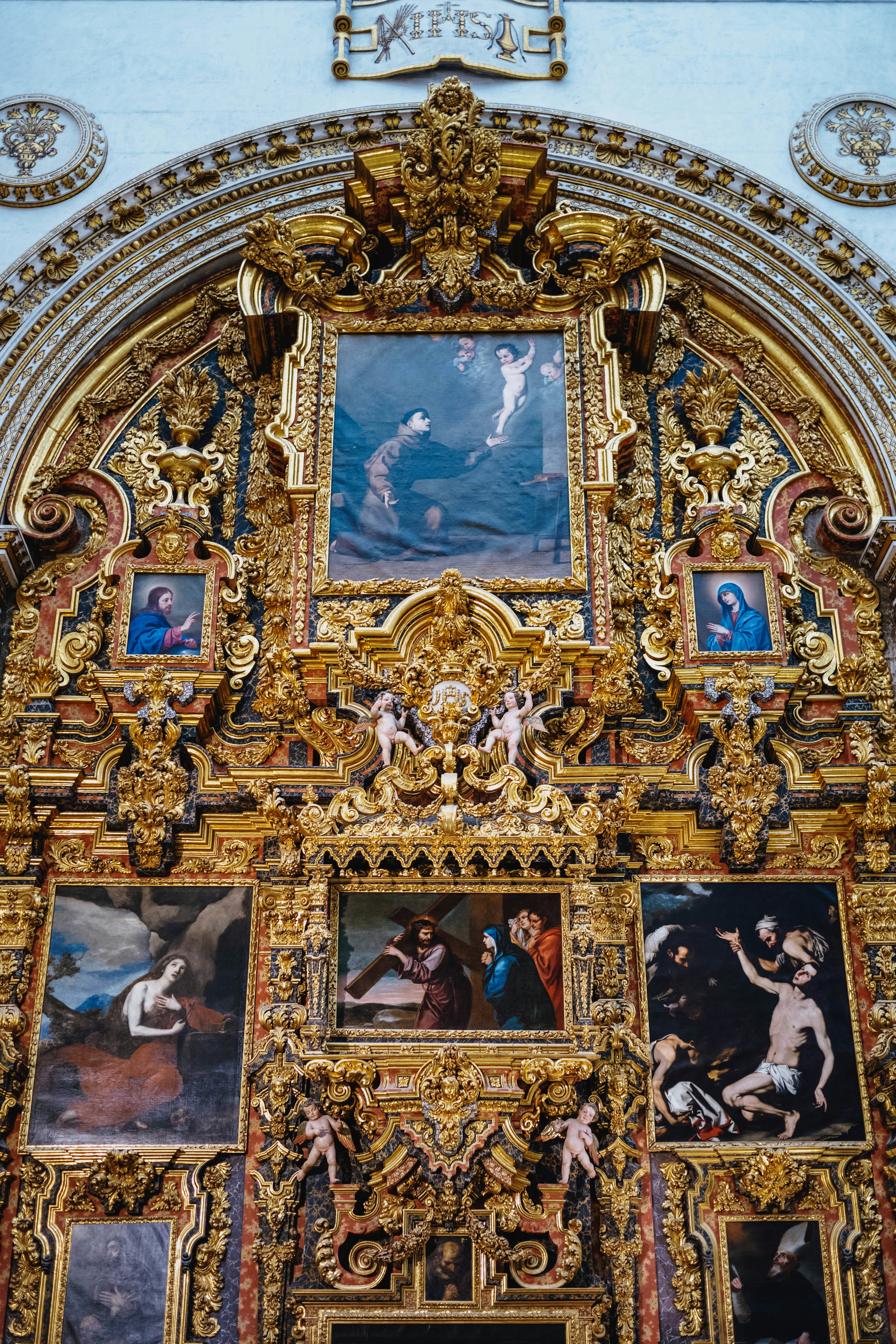 Ornate Gilded Altarpiece Gallery: Baroque Faith in Gold and Paintings