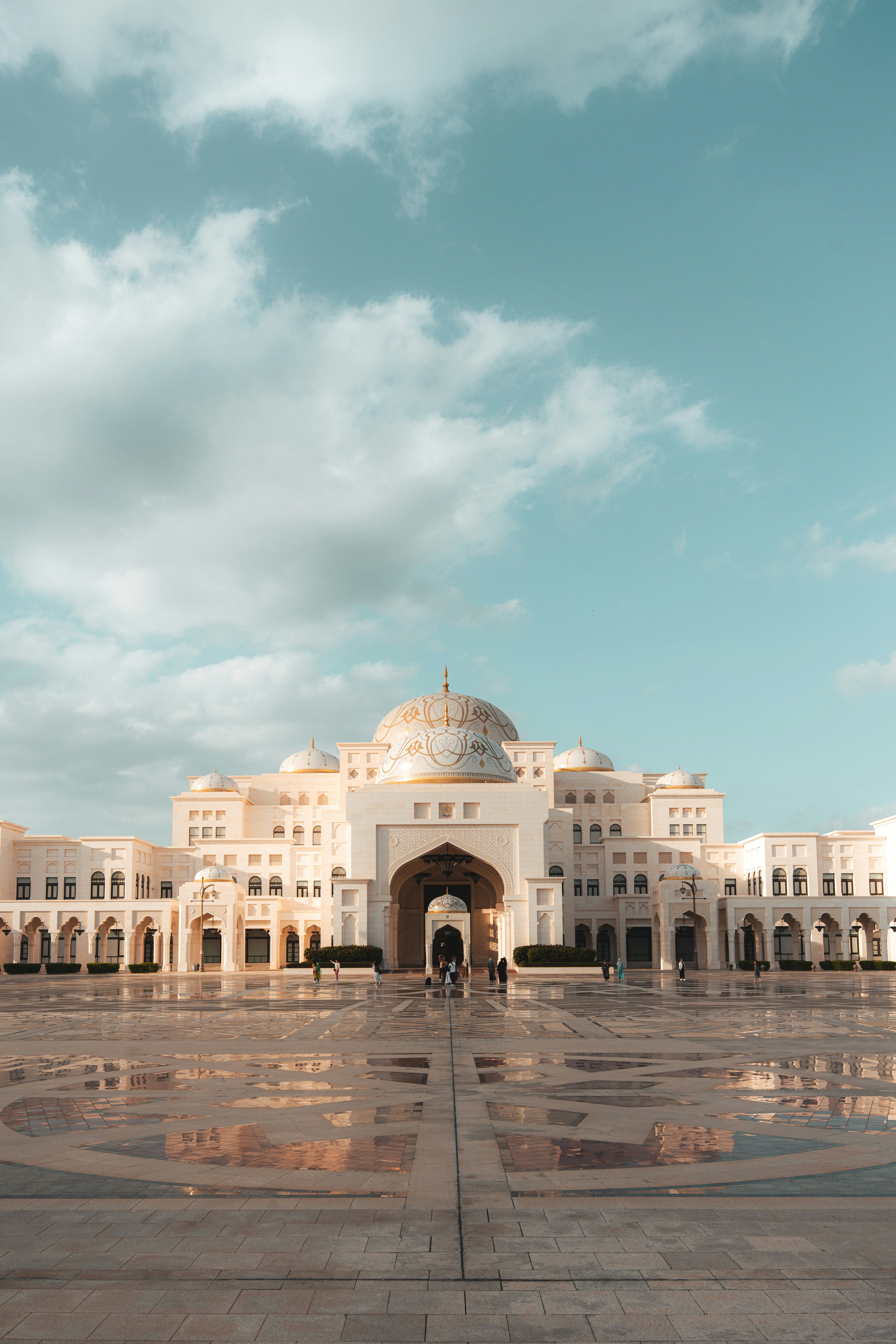 Gateway to Grandeur: Symmetry at the Royal Plaza