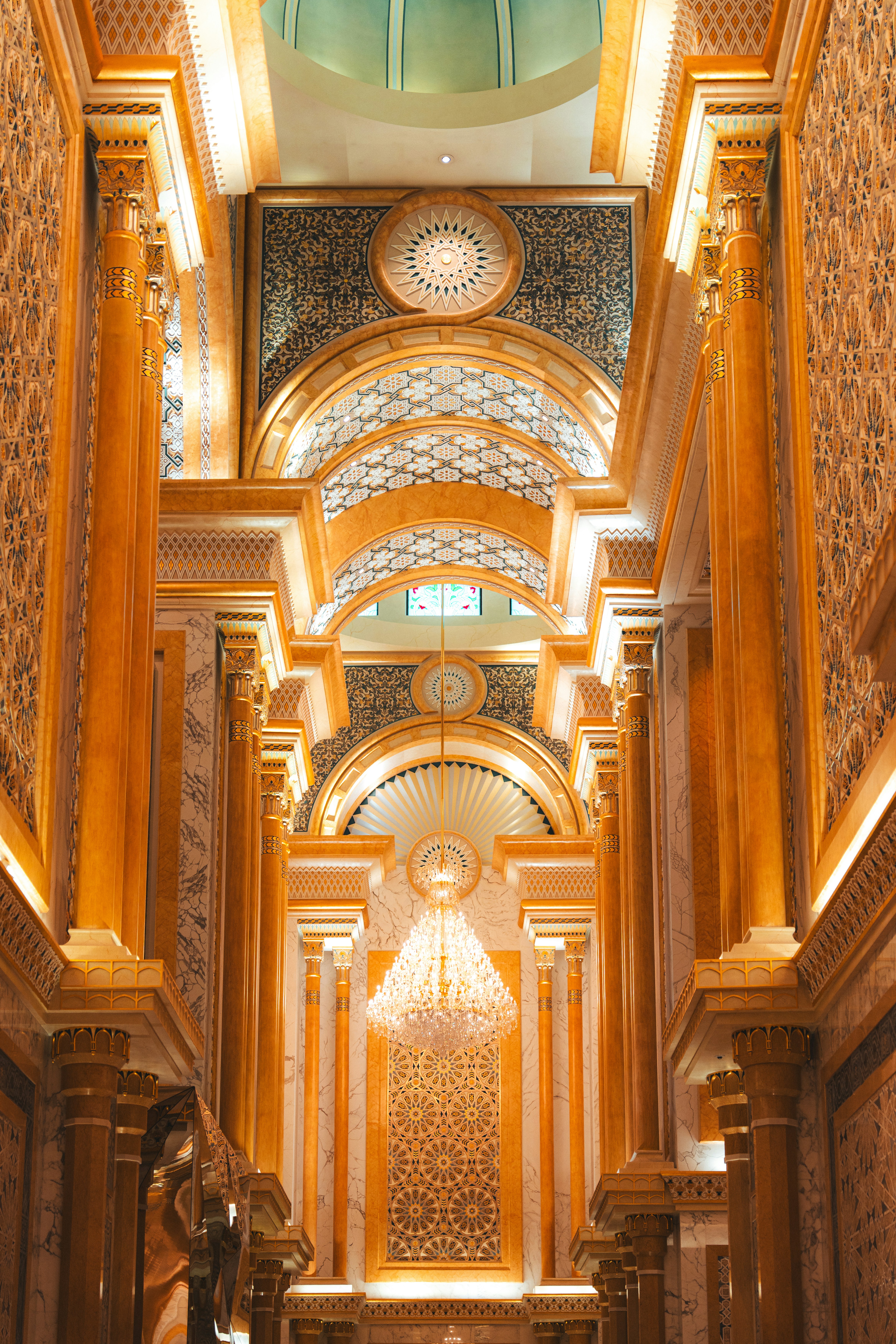 Golden Cathedral Hall: A Symmetry of Arches and Chandeliers