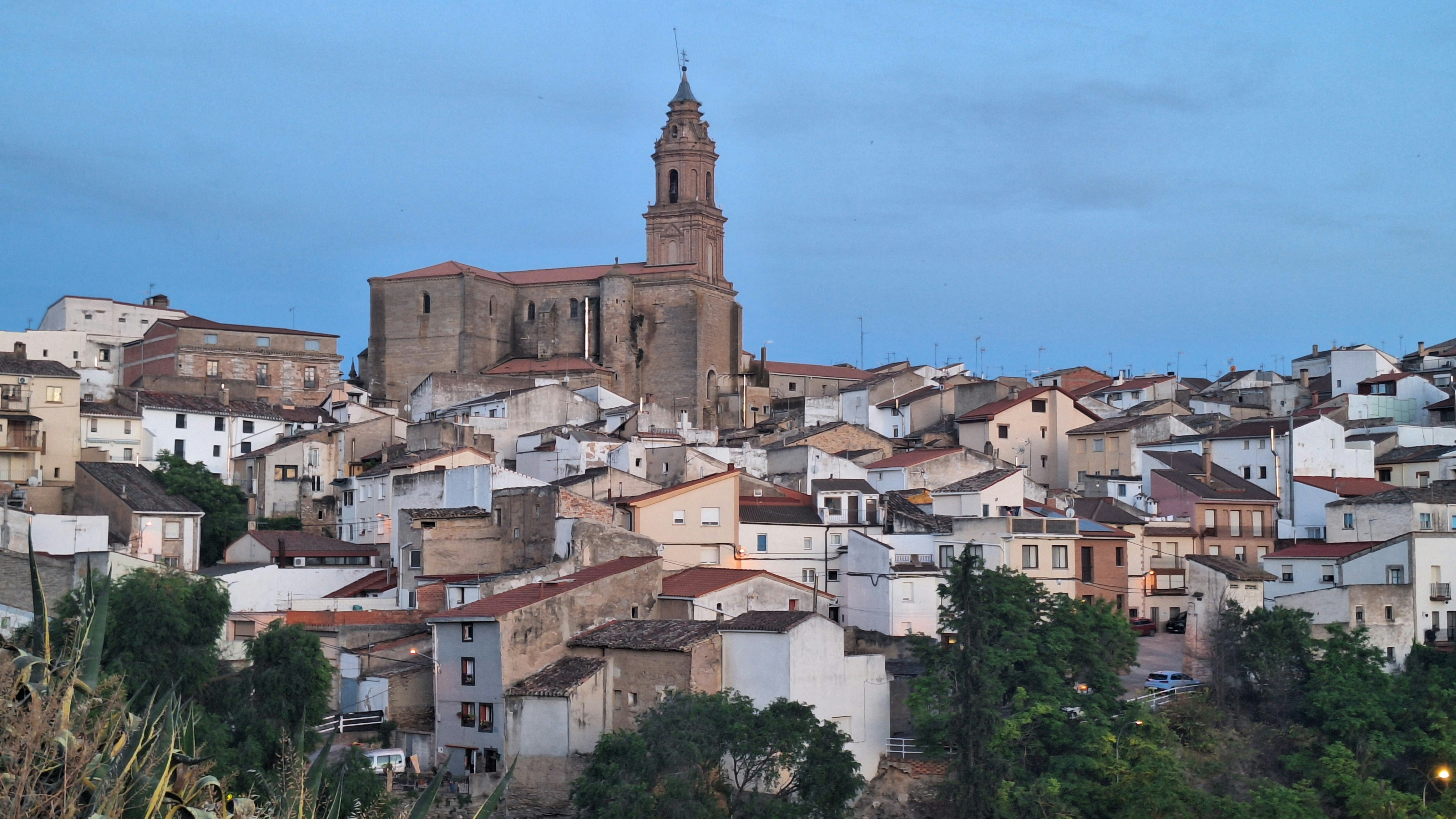 Towering Parish Above a Sea of Tiles: A Hilltop Church over a Terracotta City