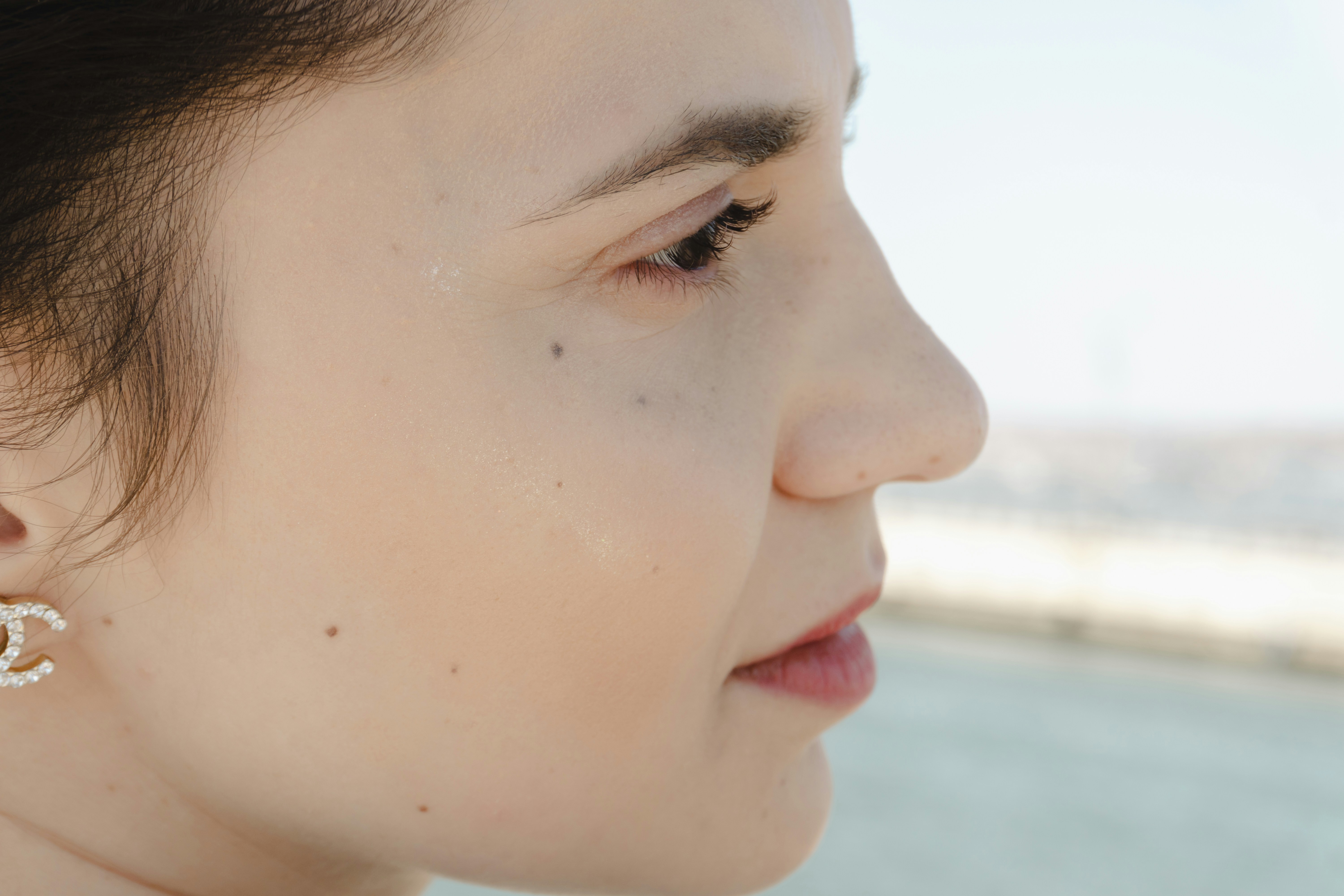 Side-Vew Portrait: Soft Portraiture by the Water