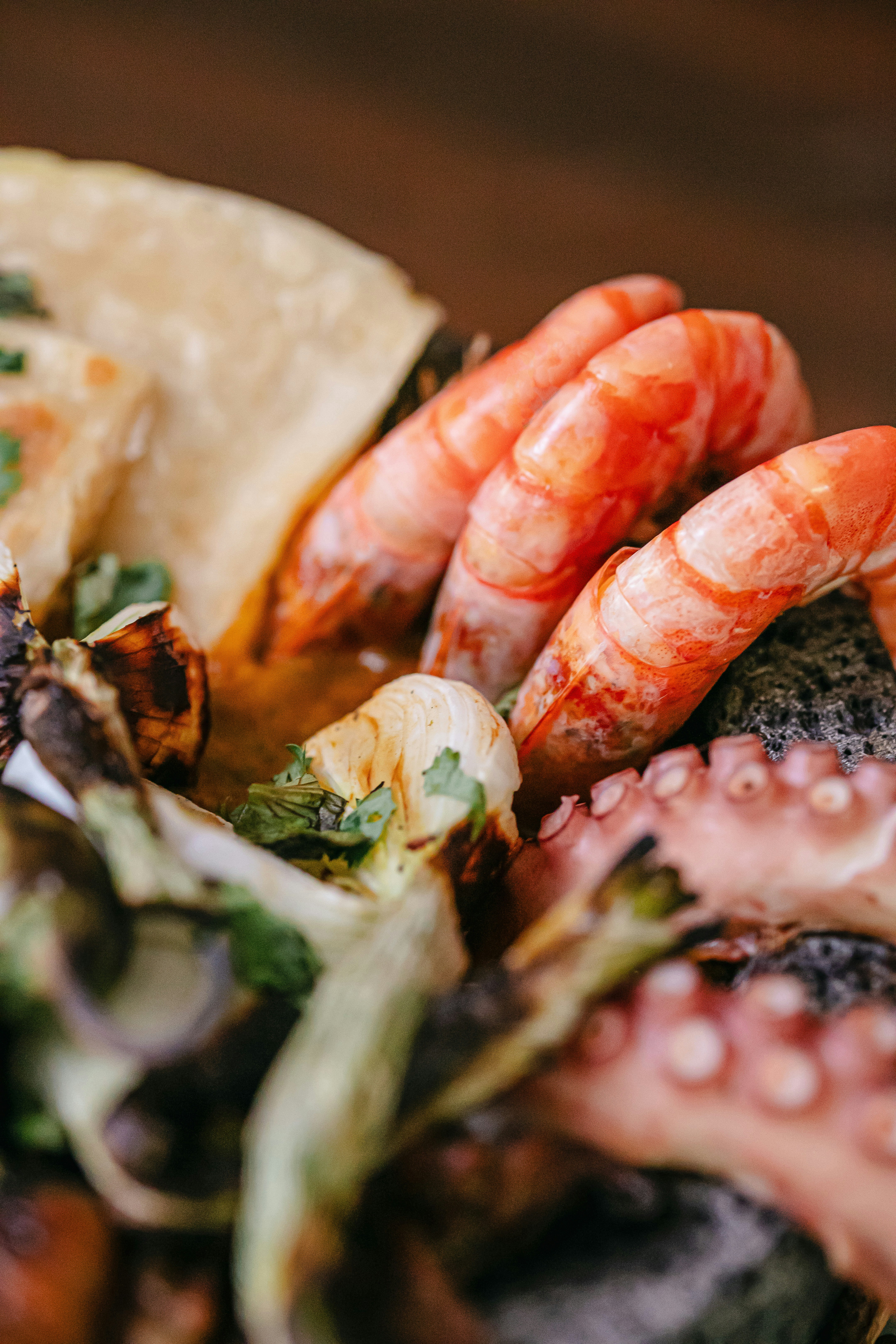 Succulent Surf: Shrimp and Shellfish Frame the Plate