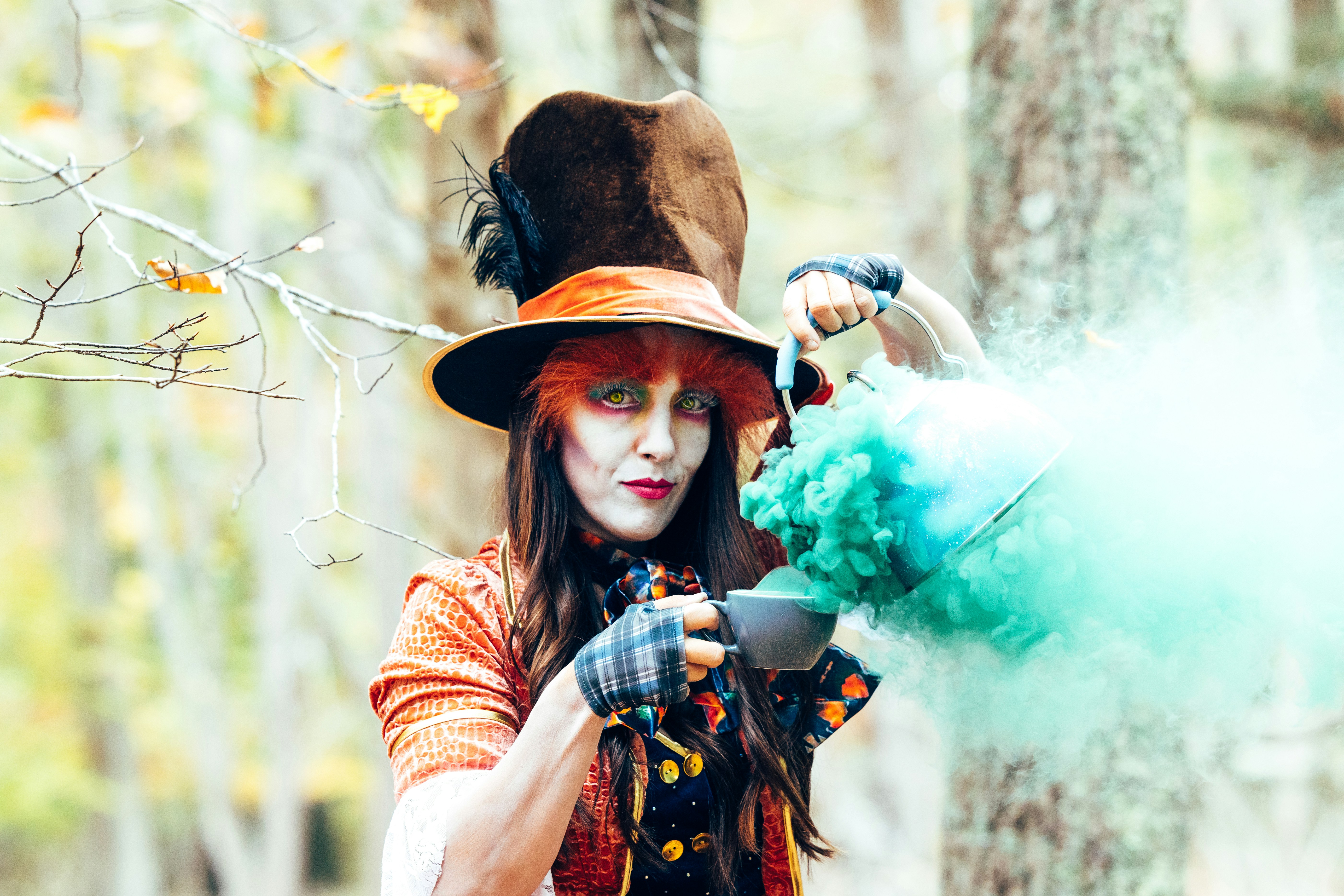 Smoky Vaudeville: A Firecracker of Color and Character