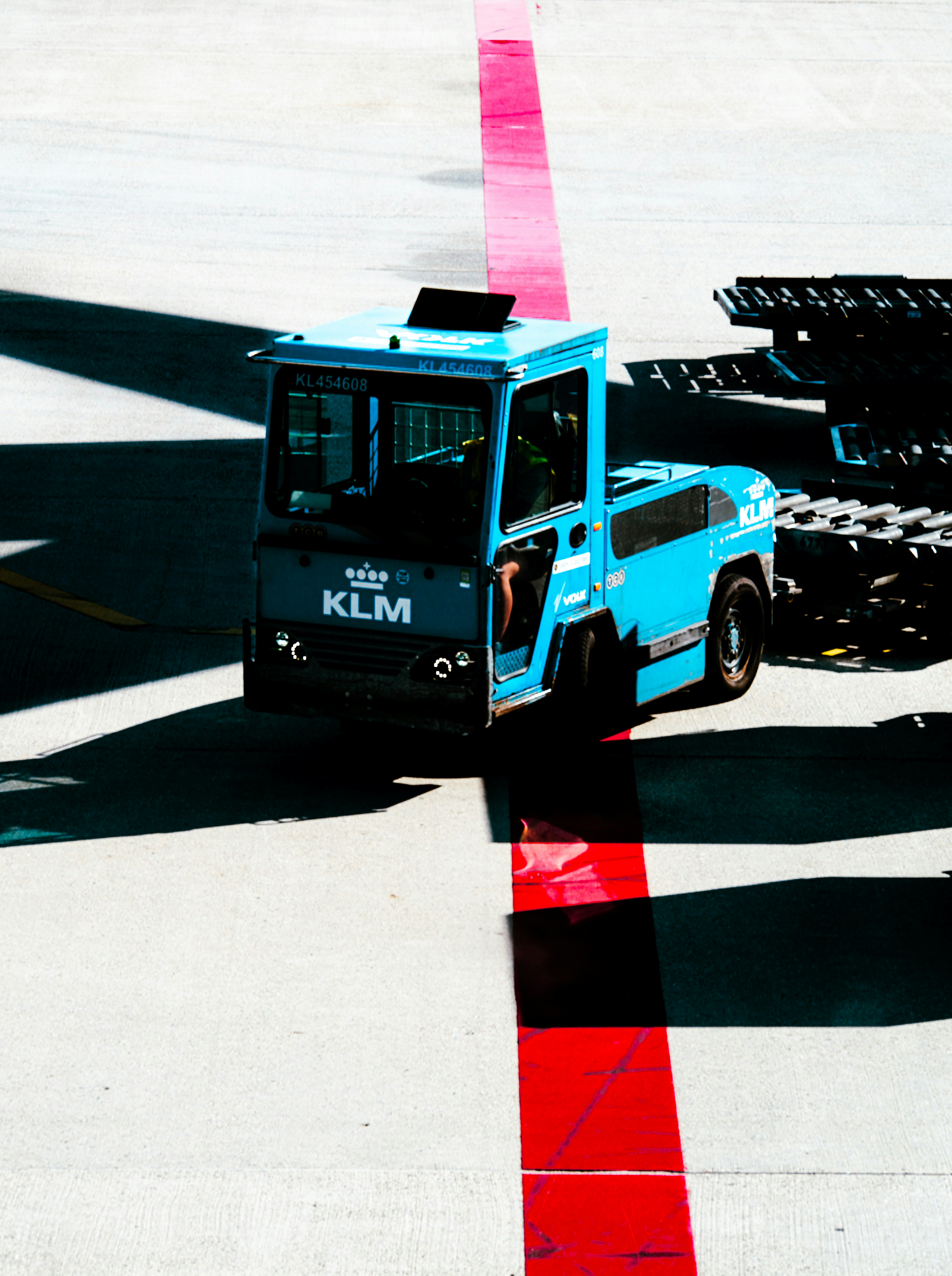 Airport vehicle