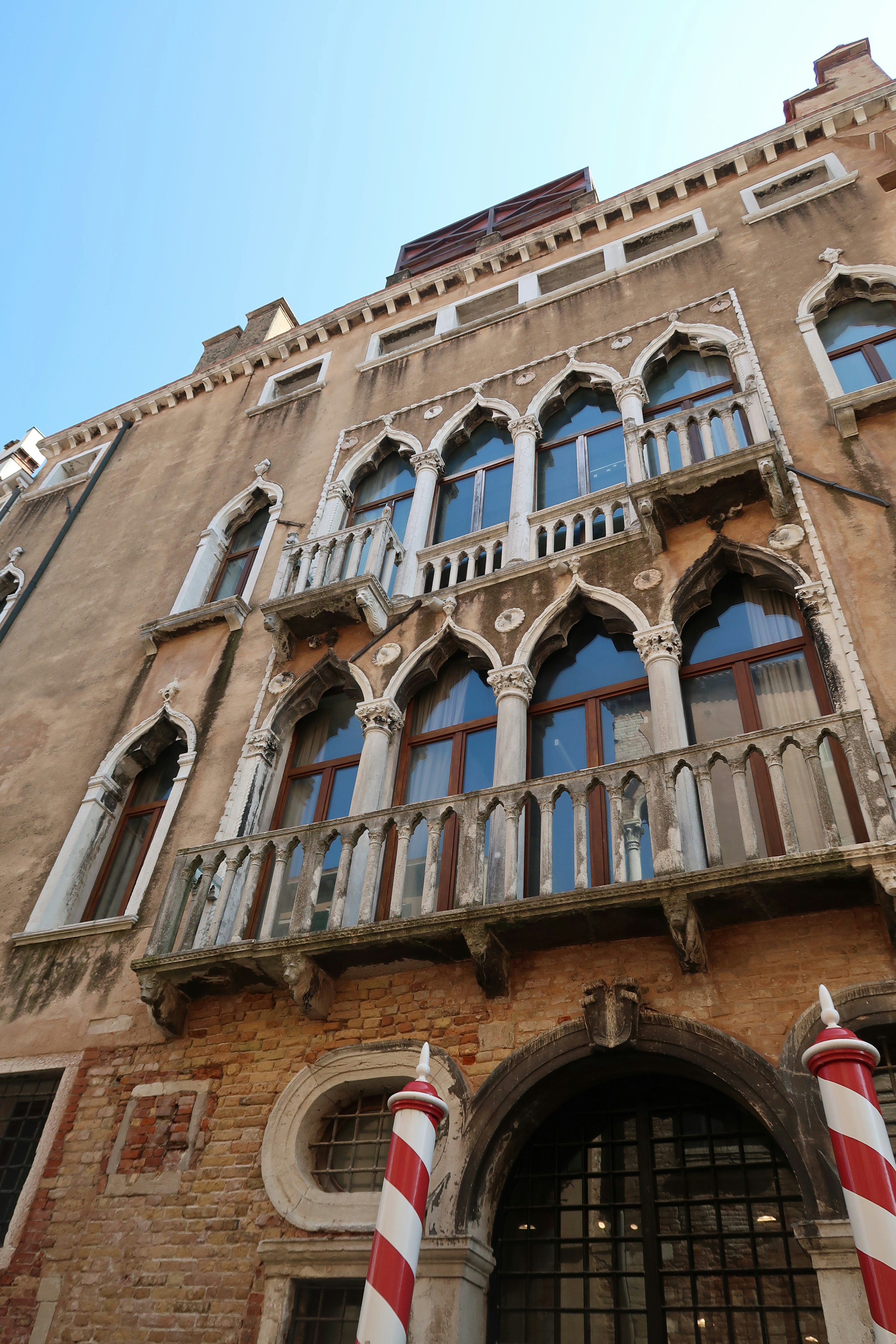 Venetian Revival: Ornate Facade Climbing Toward the Sky