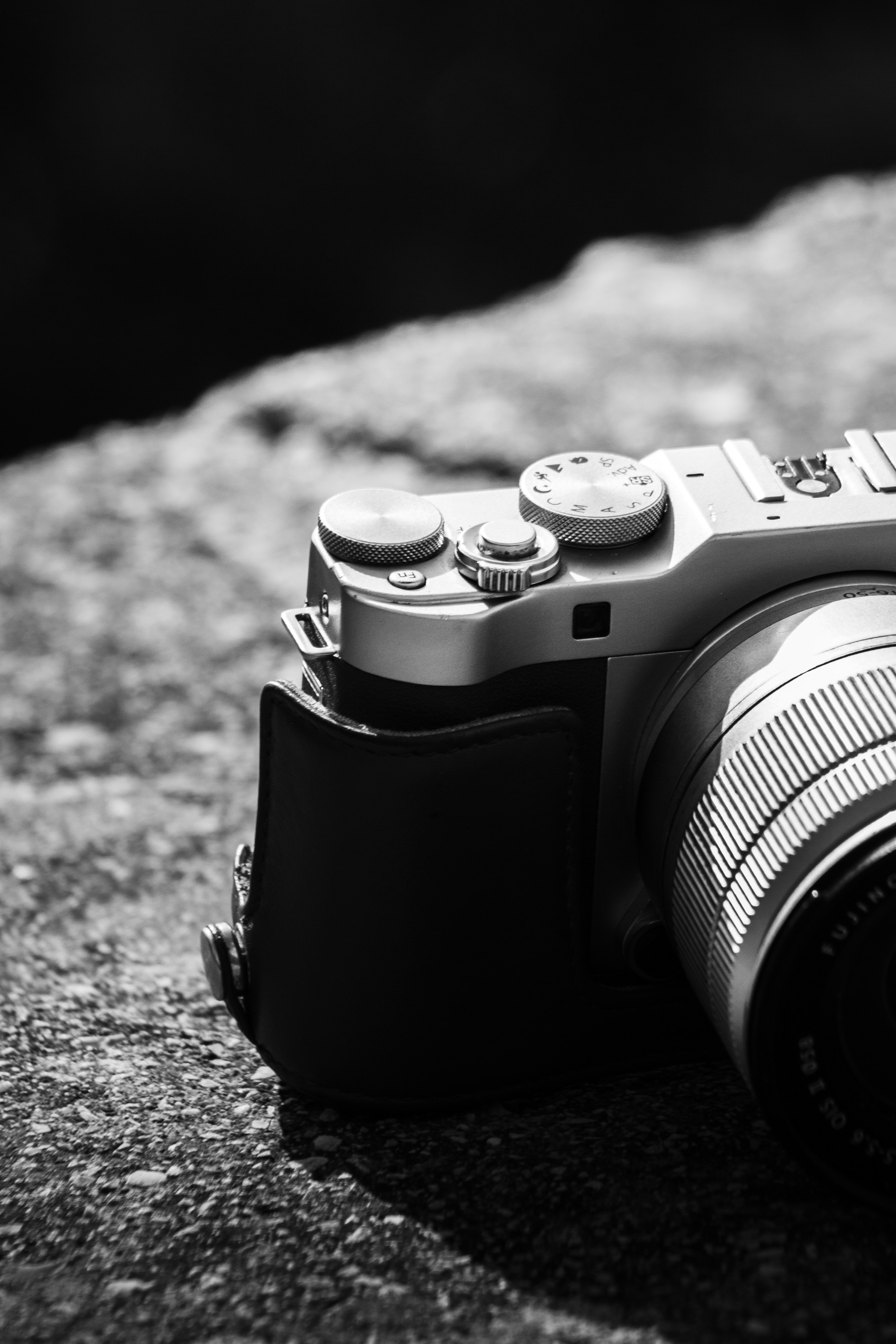 Pastel of Steel: A Close-Up on a Vintage Mirrorless Elegance