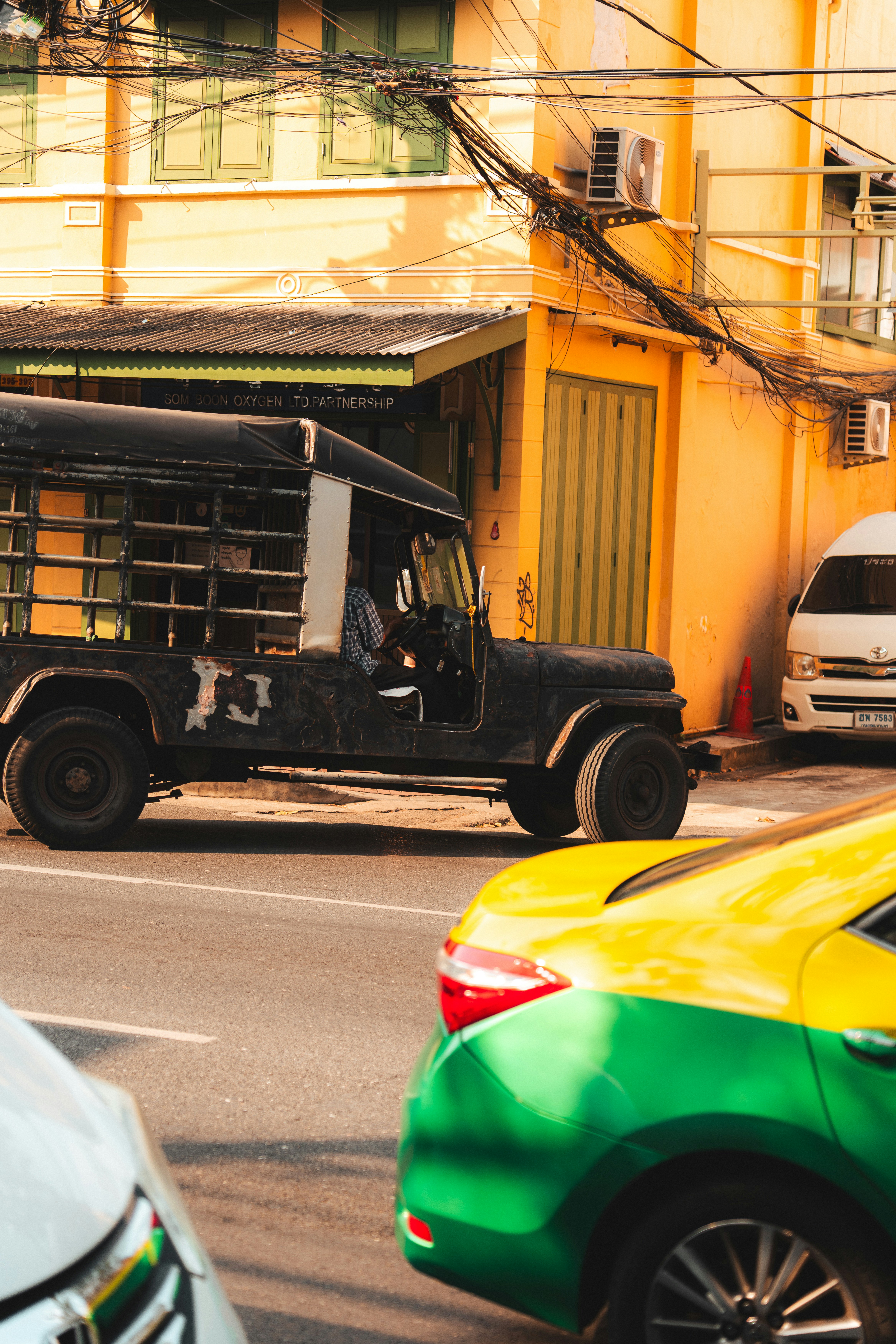 Amber Street: A Vintage Truck and Colorful City Pulse