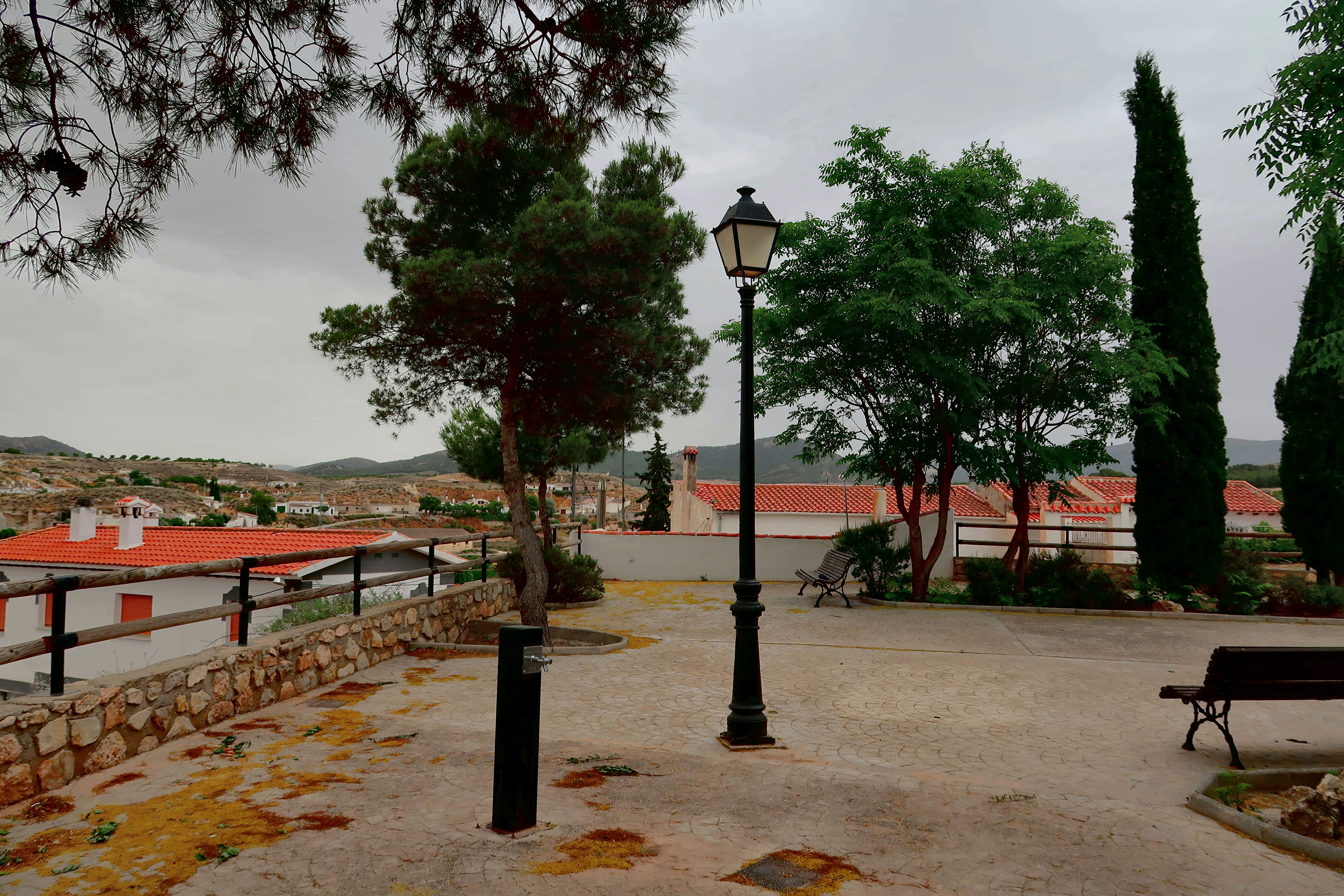 Quiet Promenade Overlook with Vintage Streetlamp
