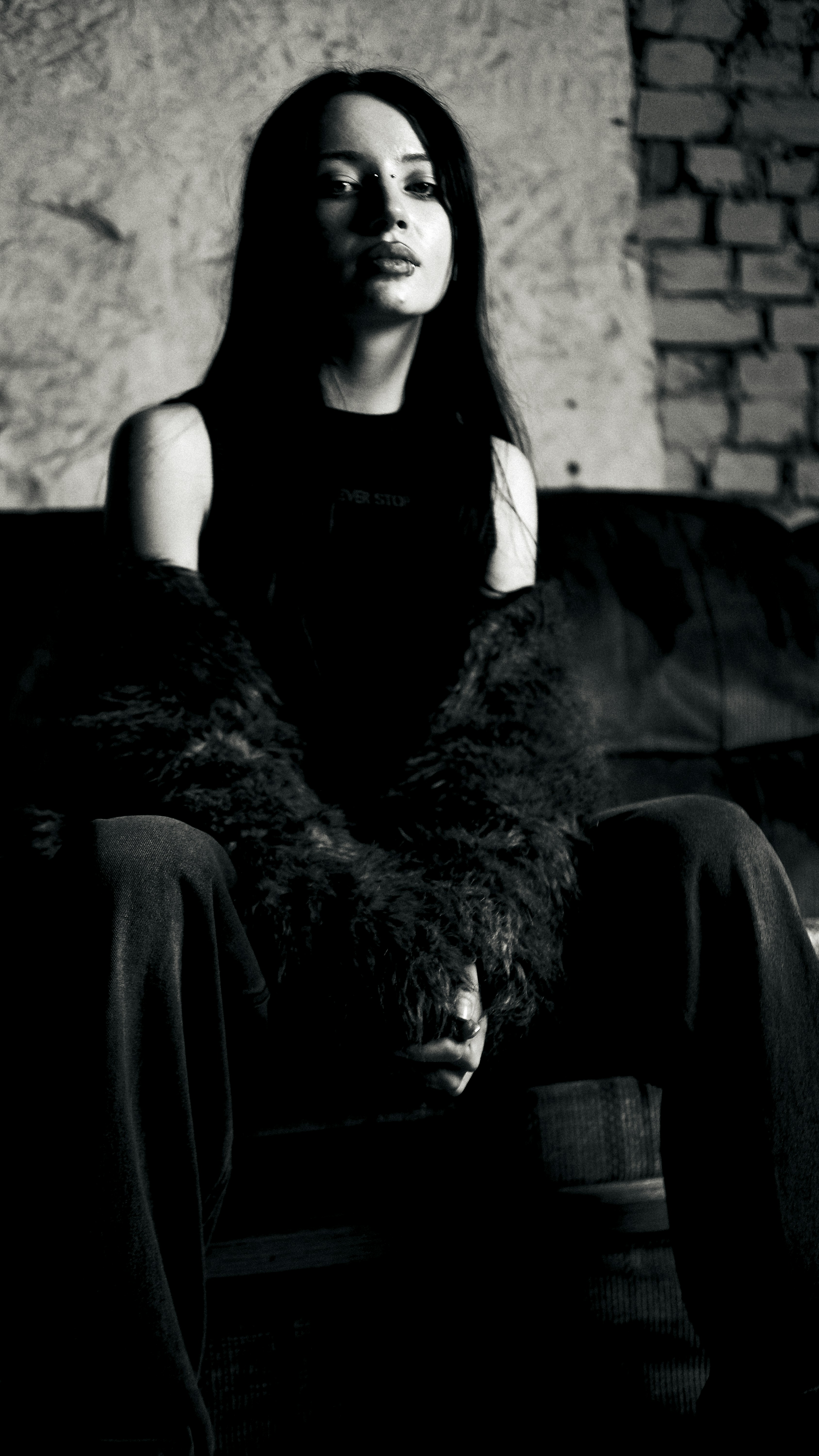 Silent Confidence: A Portrait in Monochrome Grooves