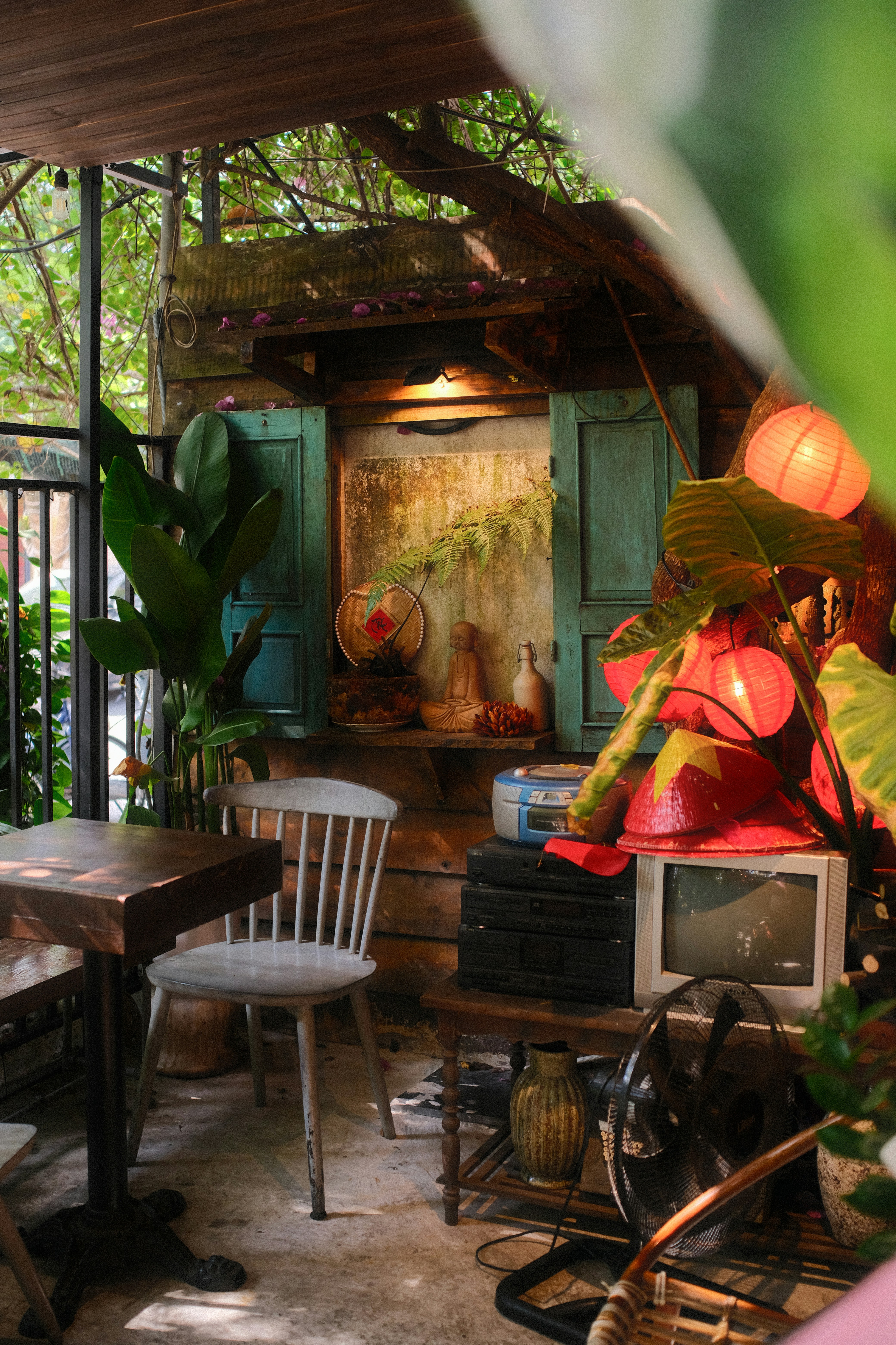 Cozy Eco-Display in a Rustic Balcony Nook