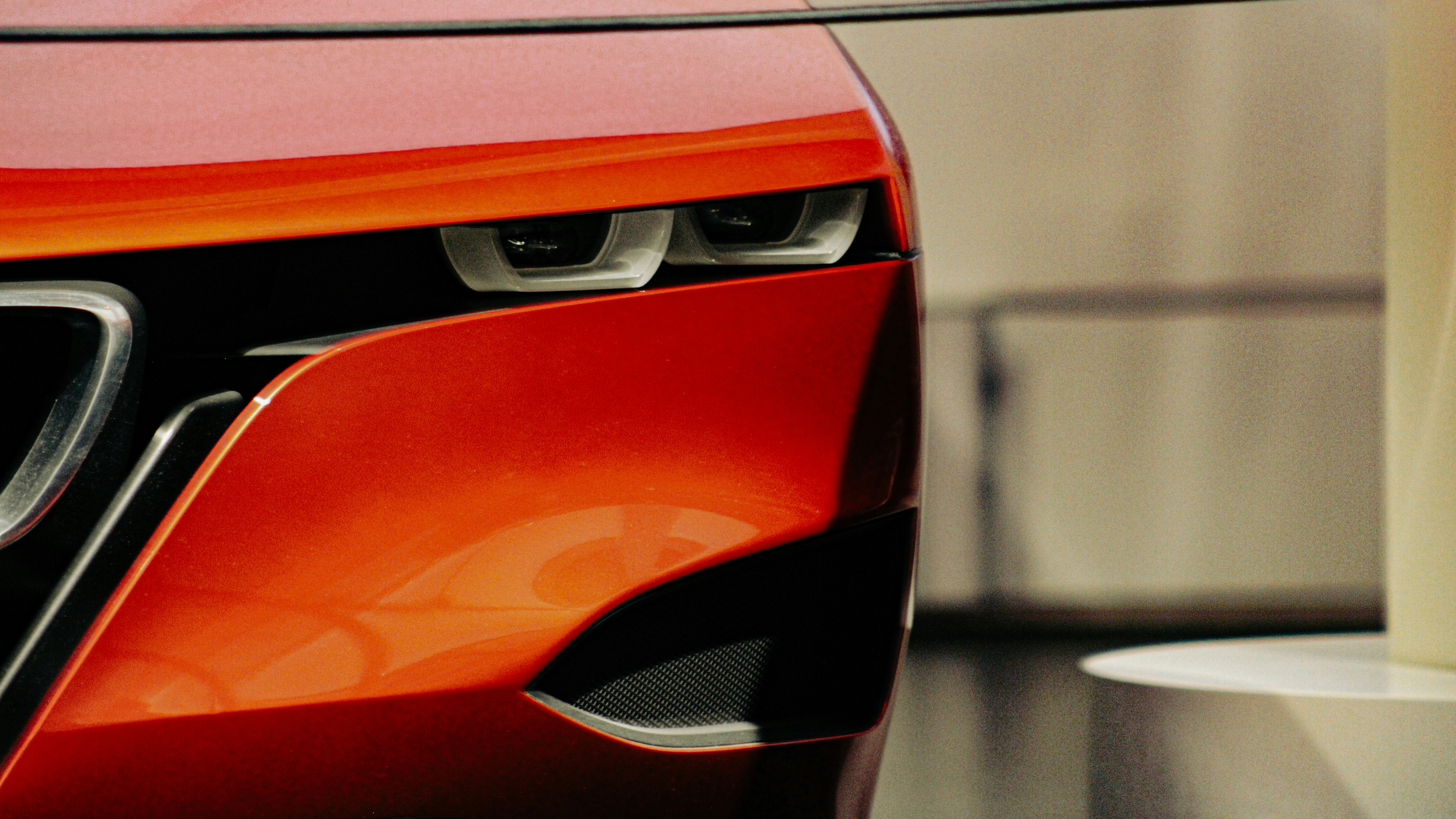 Crimson Grille: A Glimpse of Precision in Car Design
