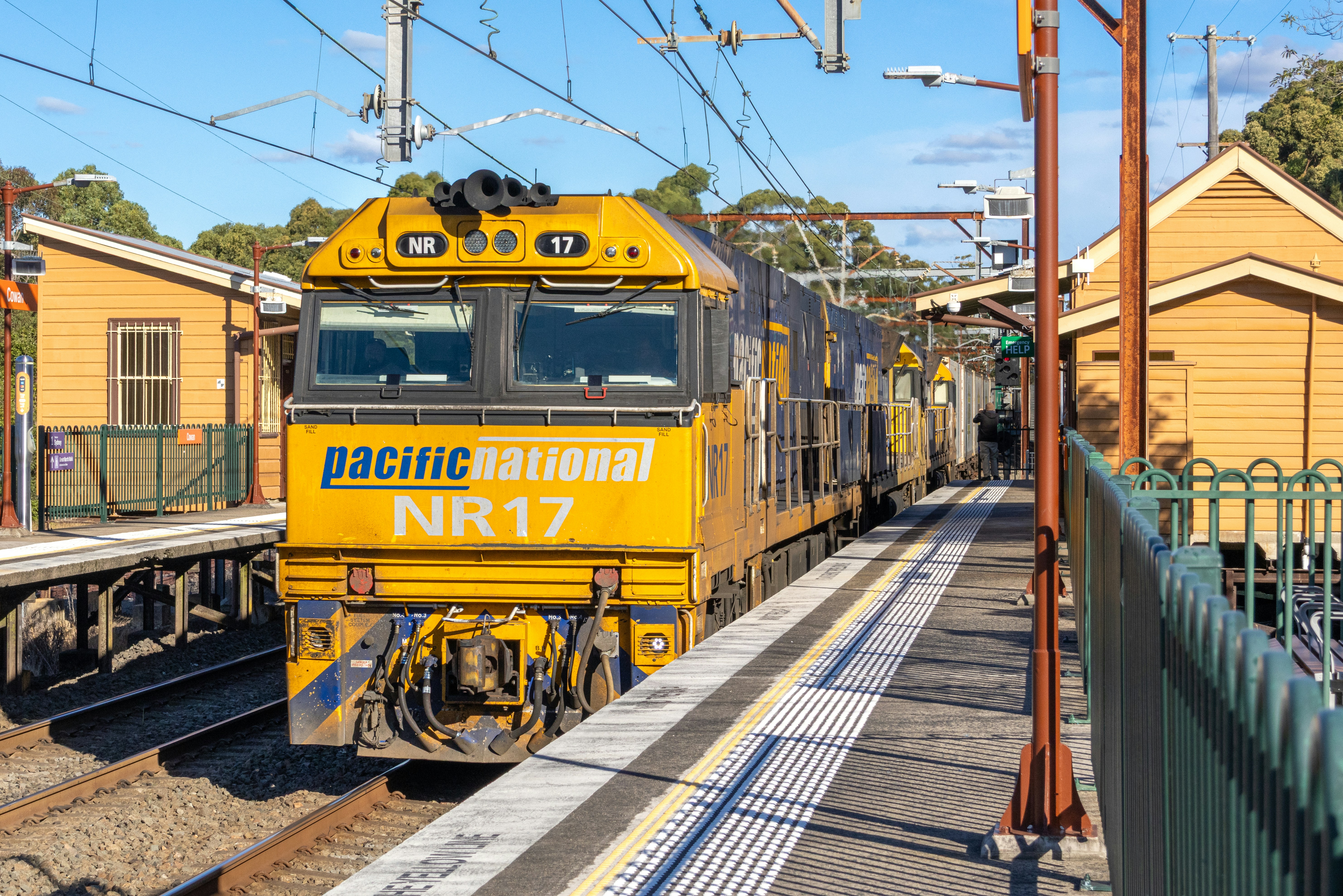 NR17 at Pacific National: Yellow Steel on a Quiet Platform