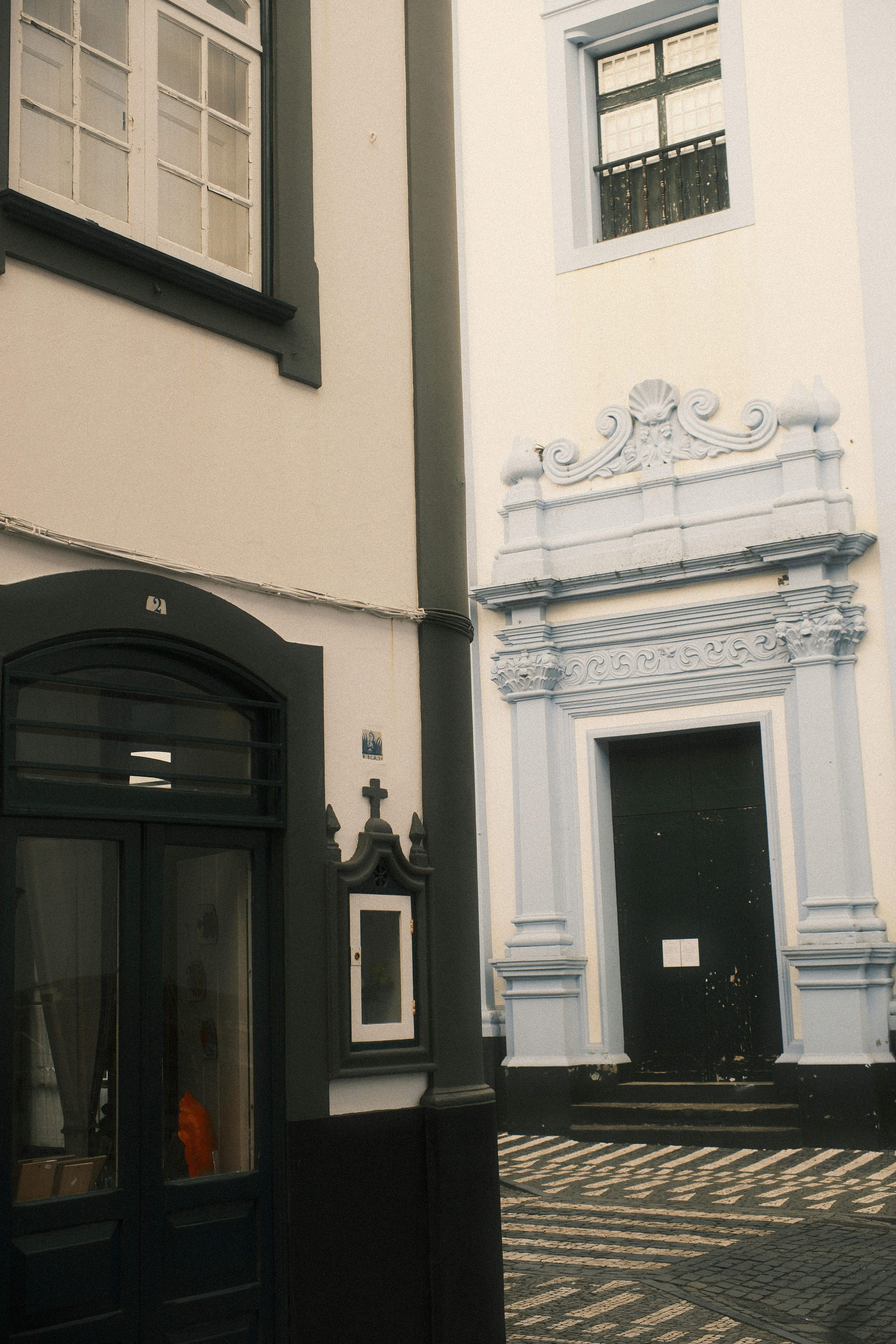 Architectural Whisper: A Quiet Street Corner Between Classic Facades