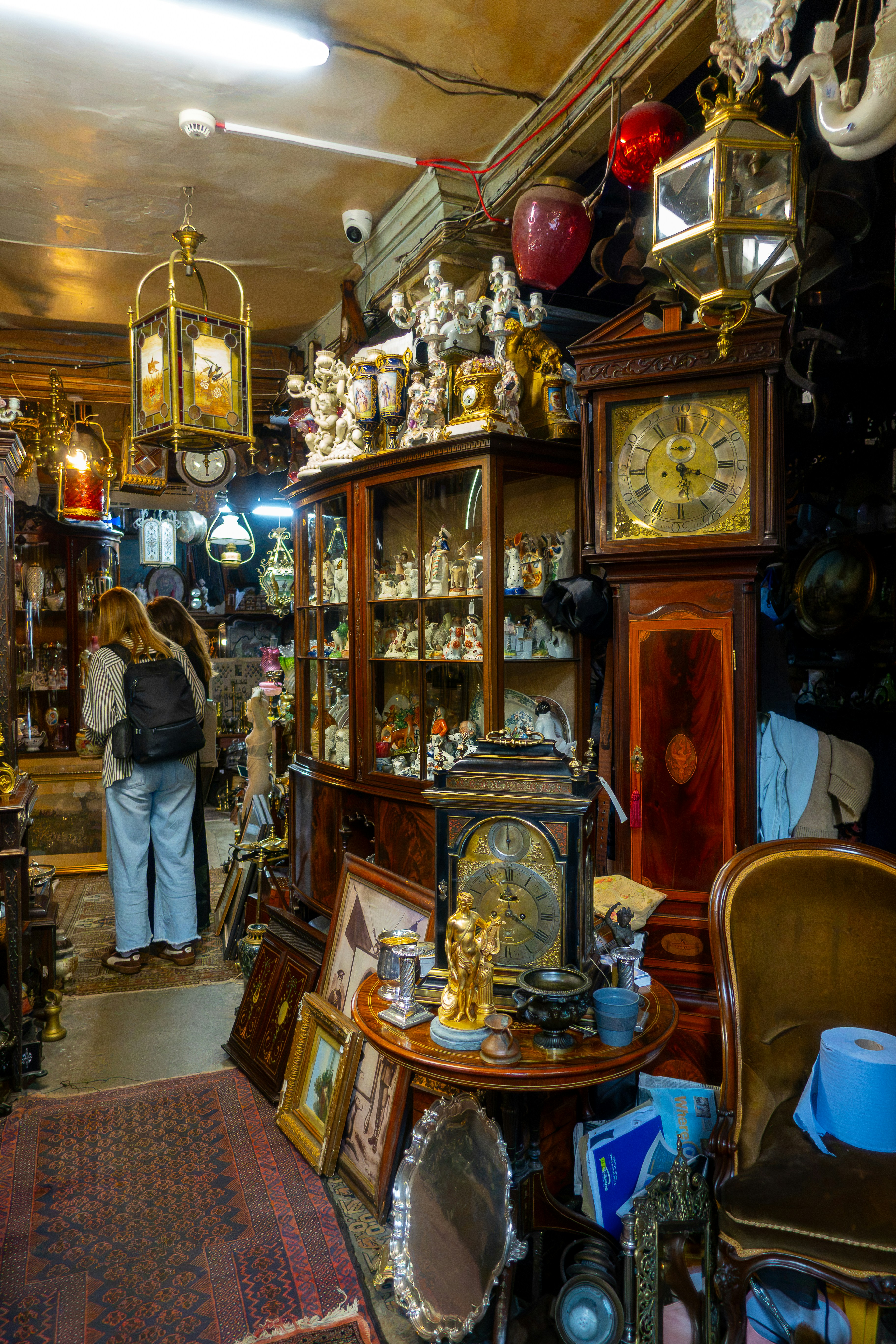 A Timeless Bazaar: Alchemy of Clocks and Curios