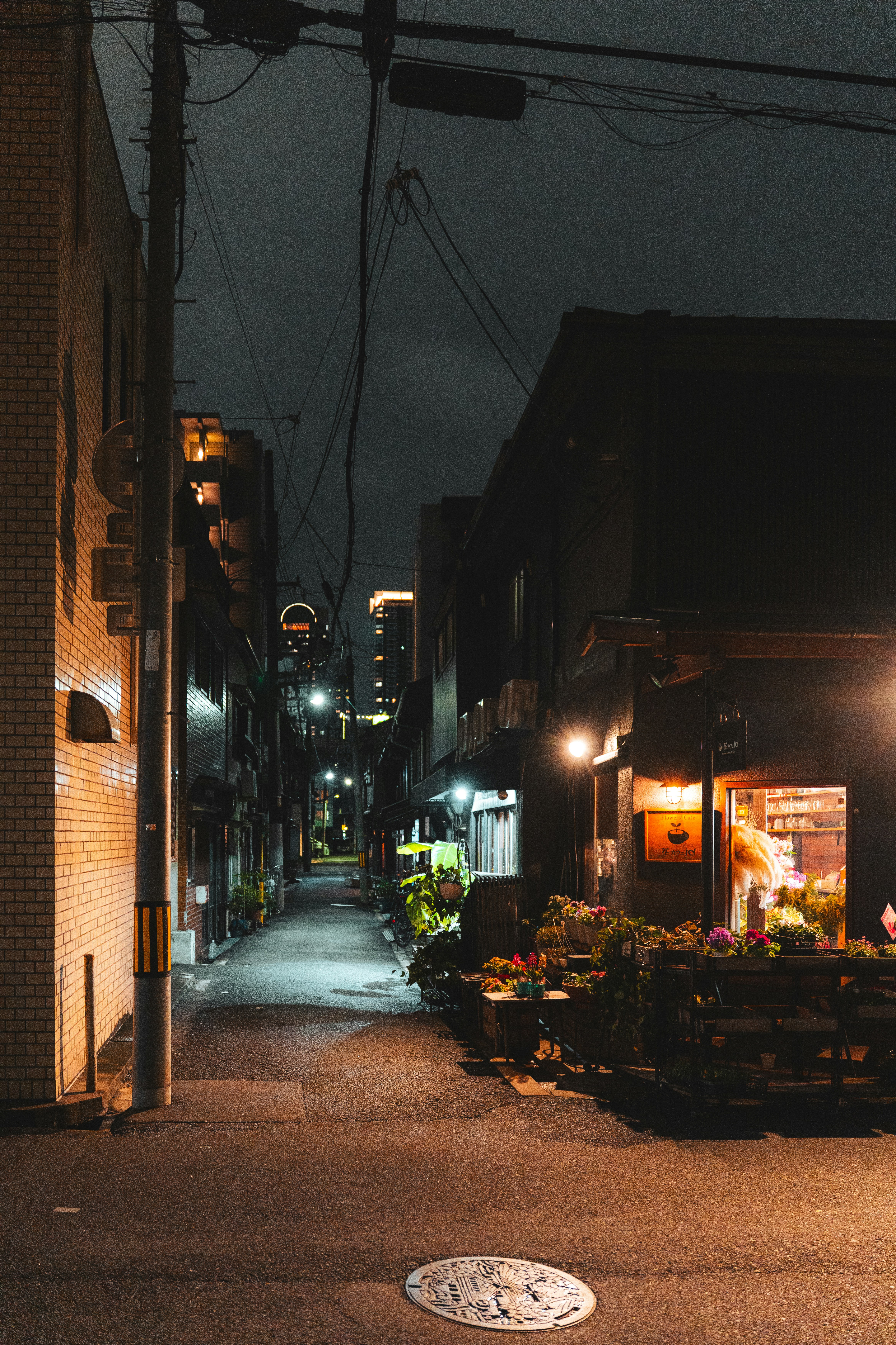 Neon Alleyway Glow: Night Market Corridor