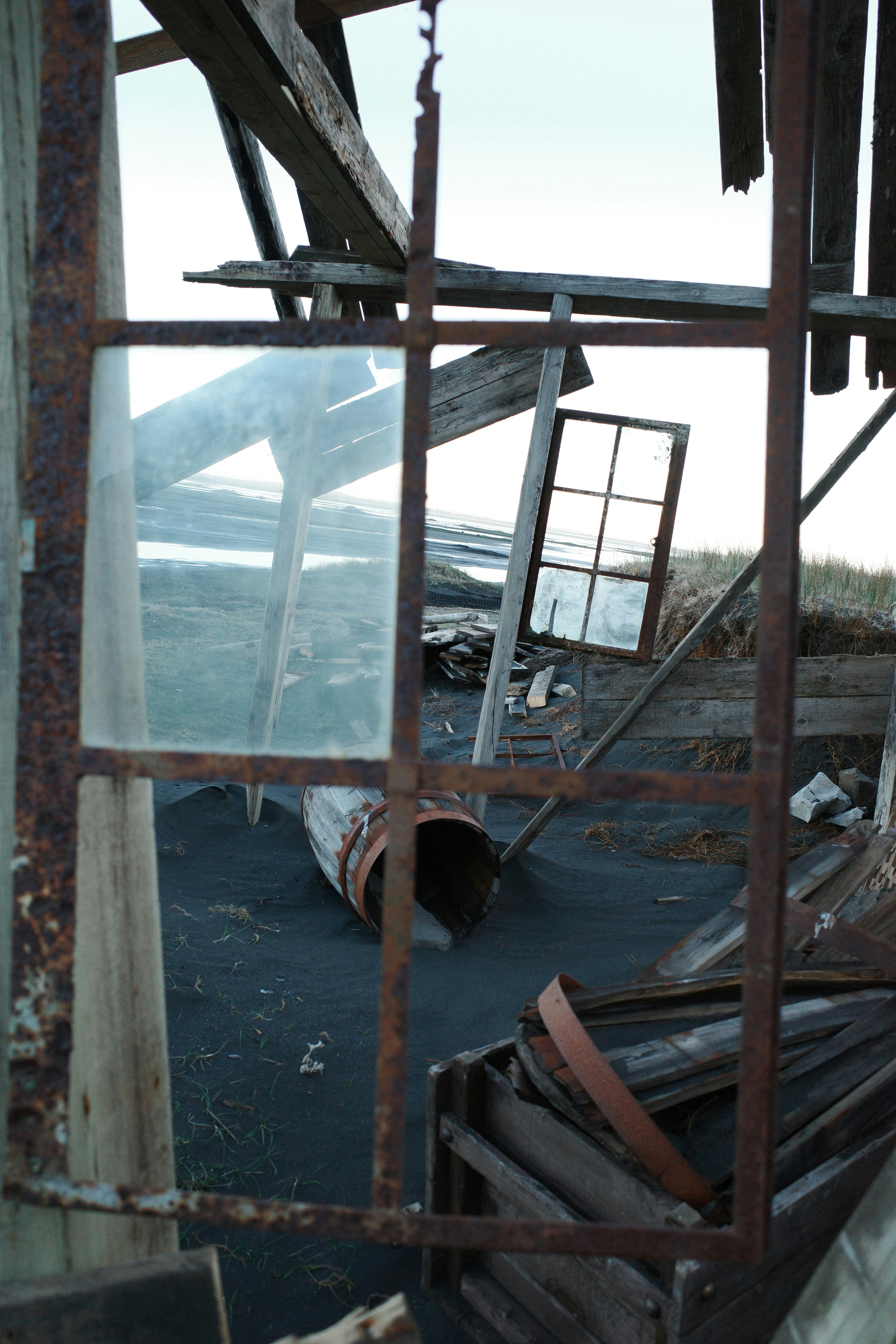 Rust-Ced Skeleton: Through a Grid of Timeworn Frames