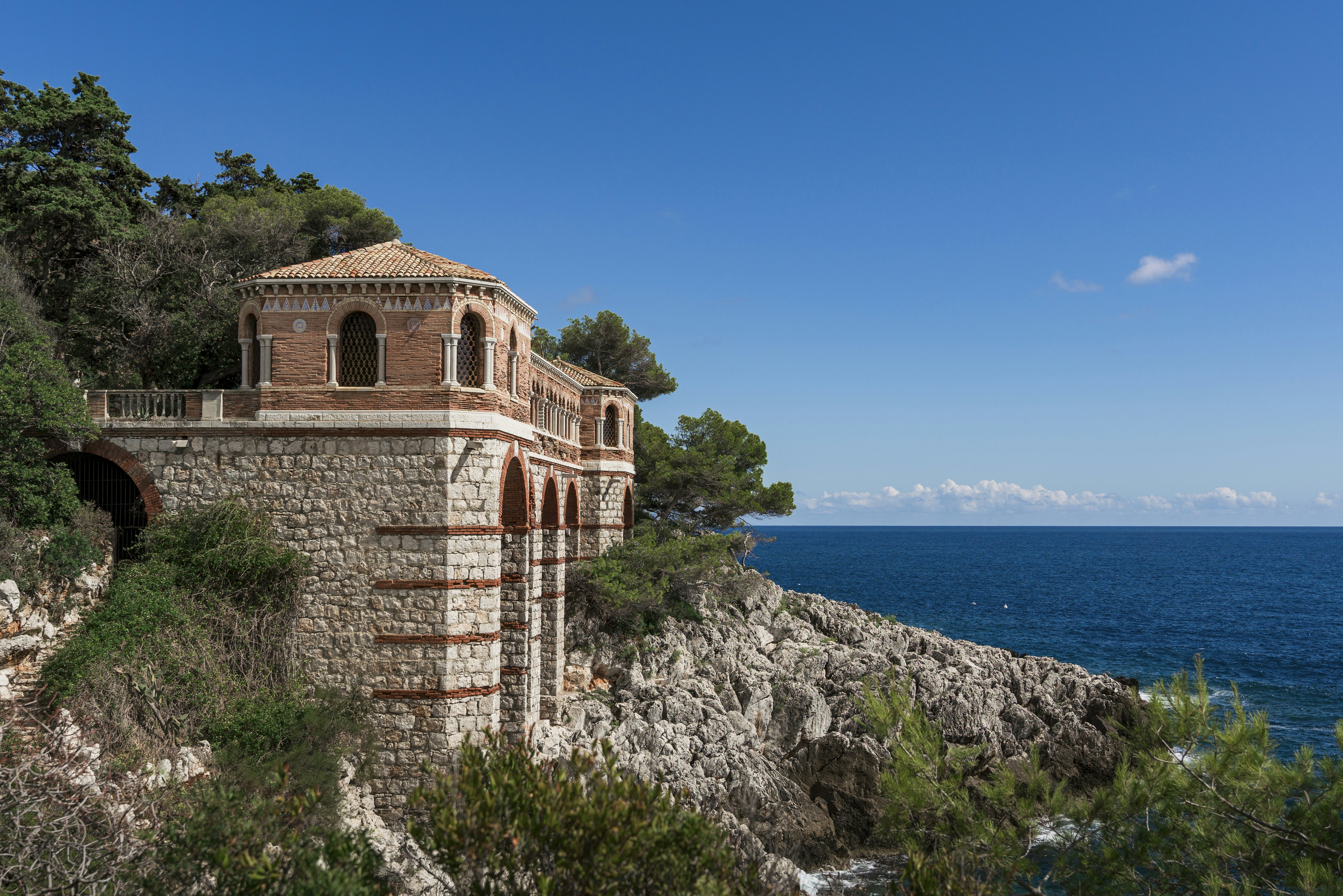 Clifftop Bathhouse Overlooking the Mediterranean