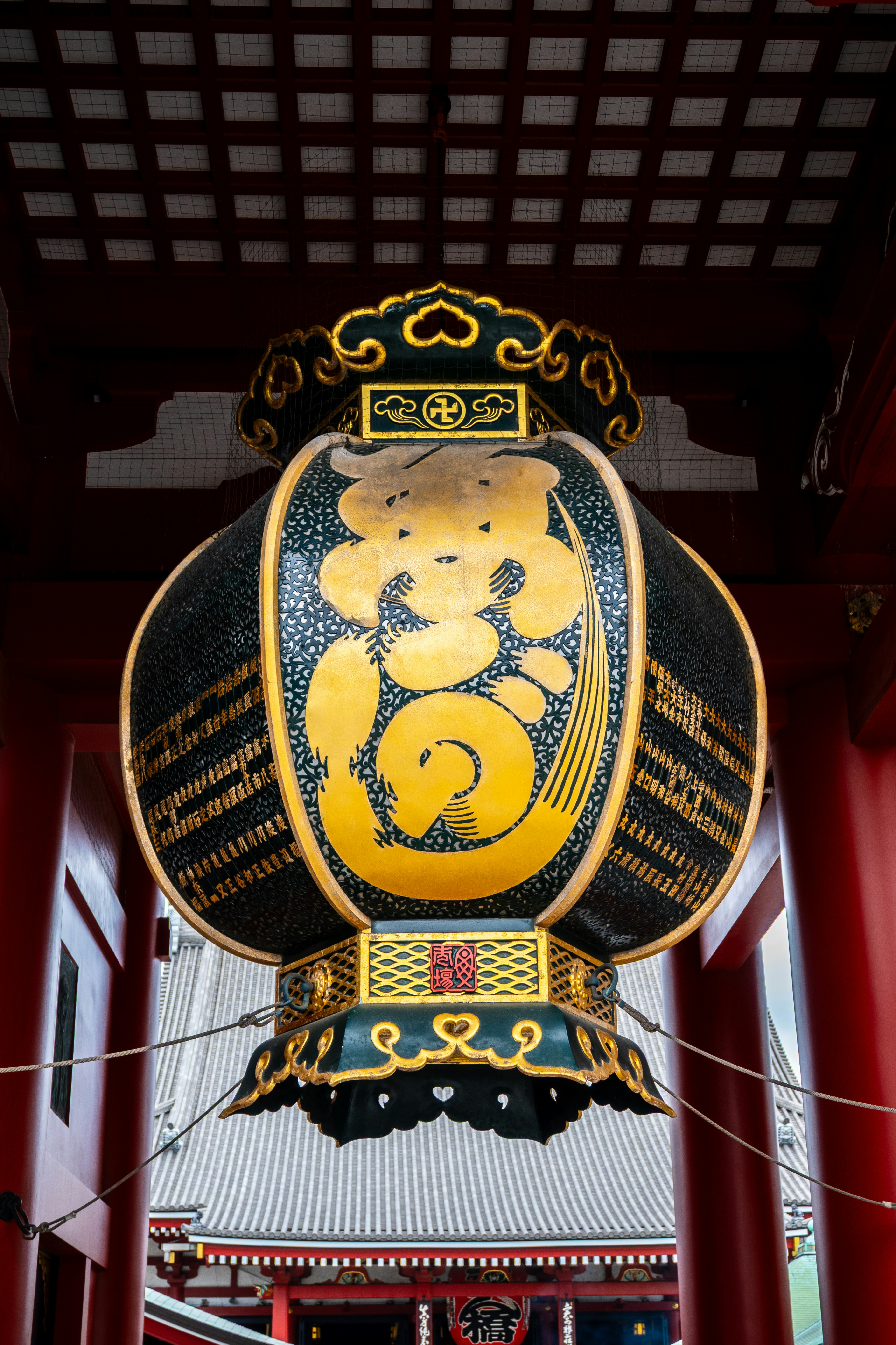 Golden Lantern of Destiny: A Dramatic Shrine Bell