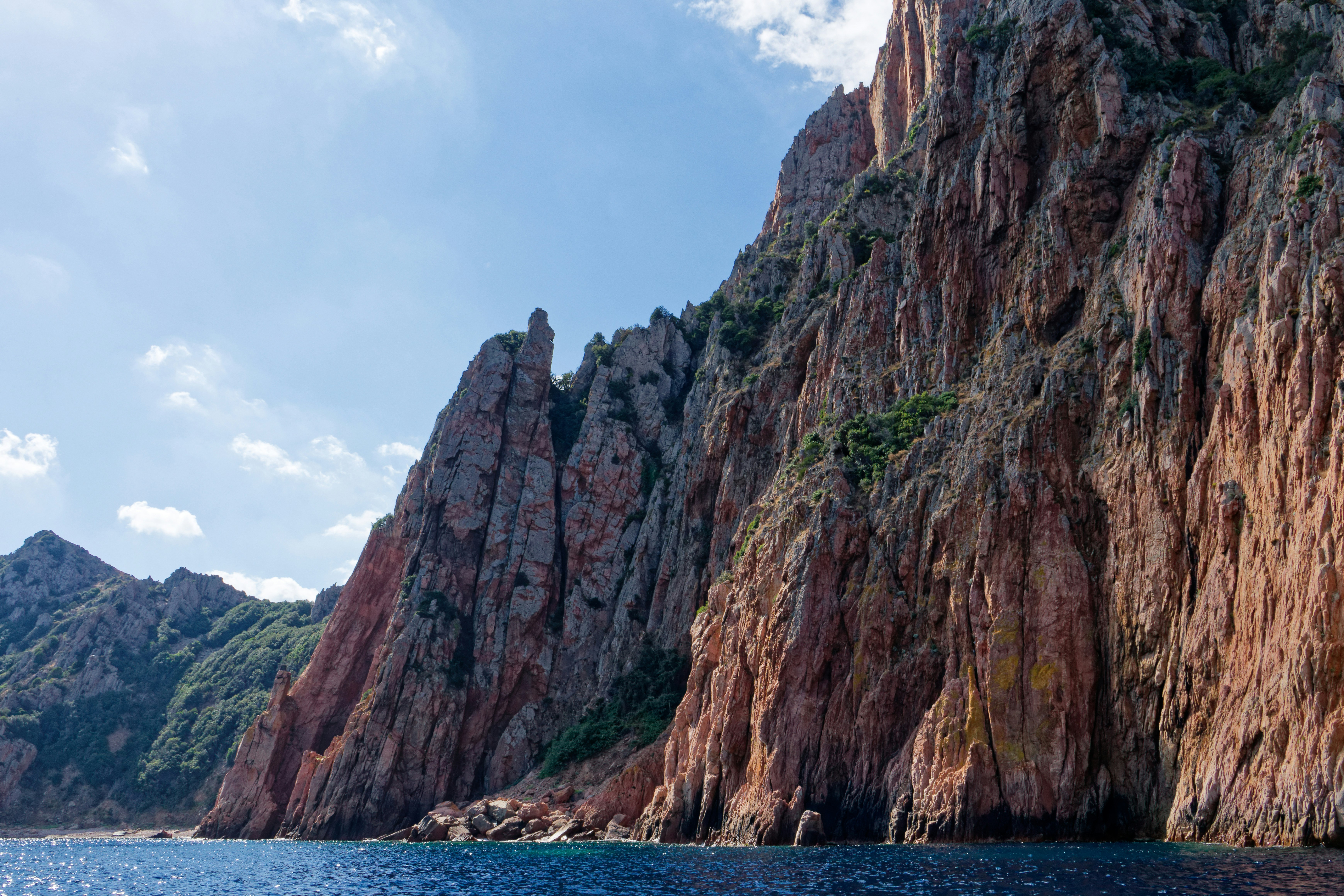 Crimson Cliffs Seaside Edge