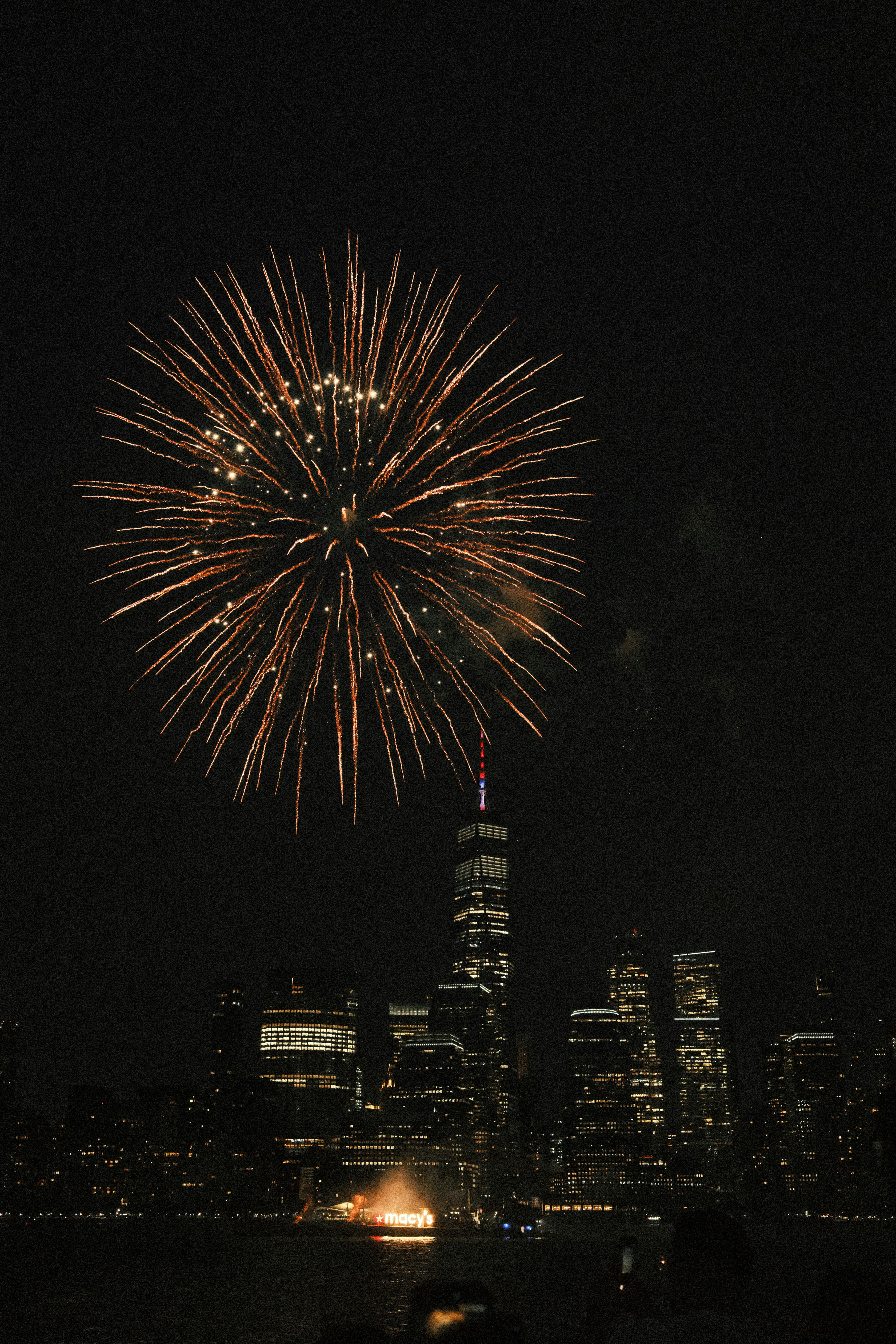 Skyburst Over the City: Firework Crown above the Skyline