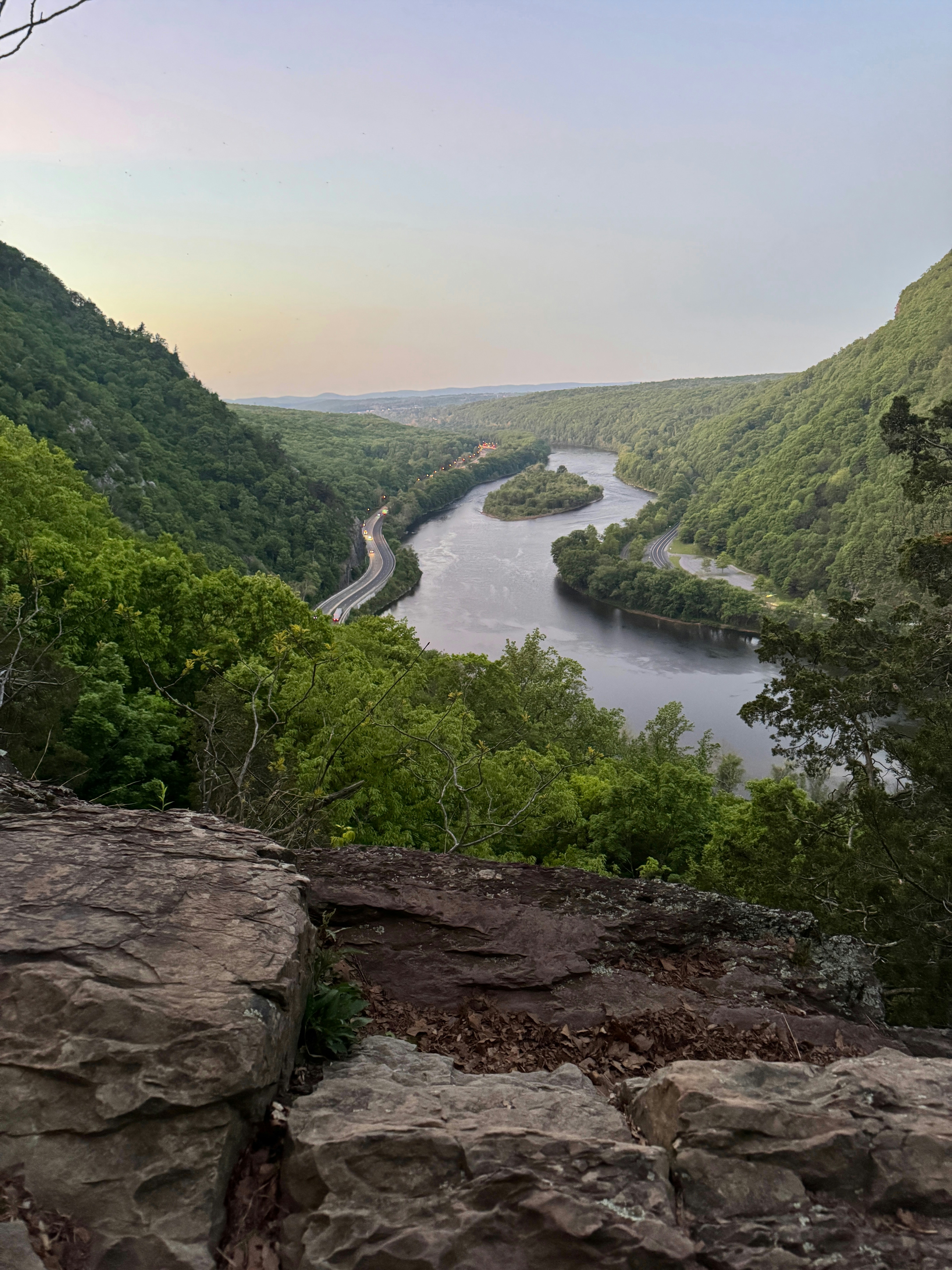 River Gorge Crest: A Winding Waterway Between Green Valleys