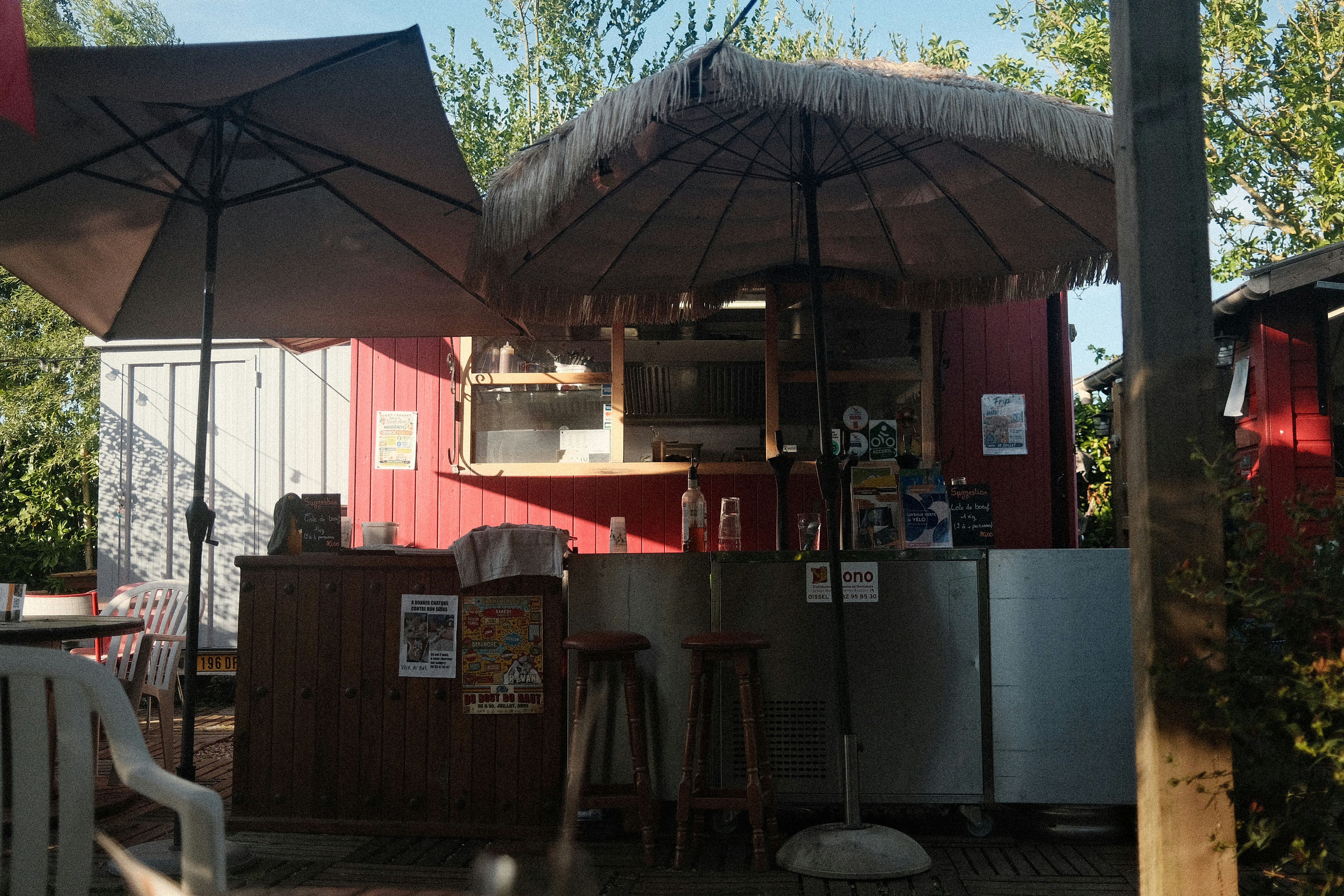 Sunlit Snack Stand: A Quiet Backyard Café at Dusk