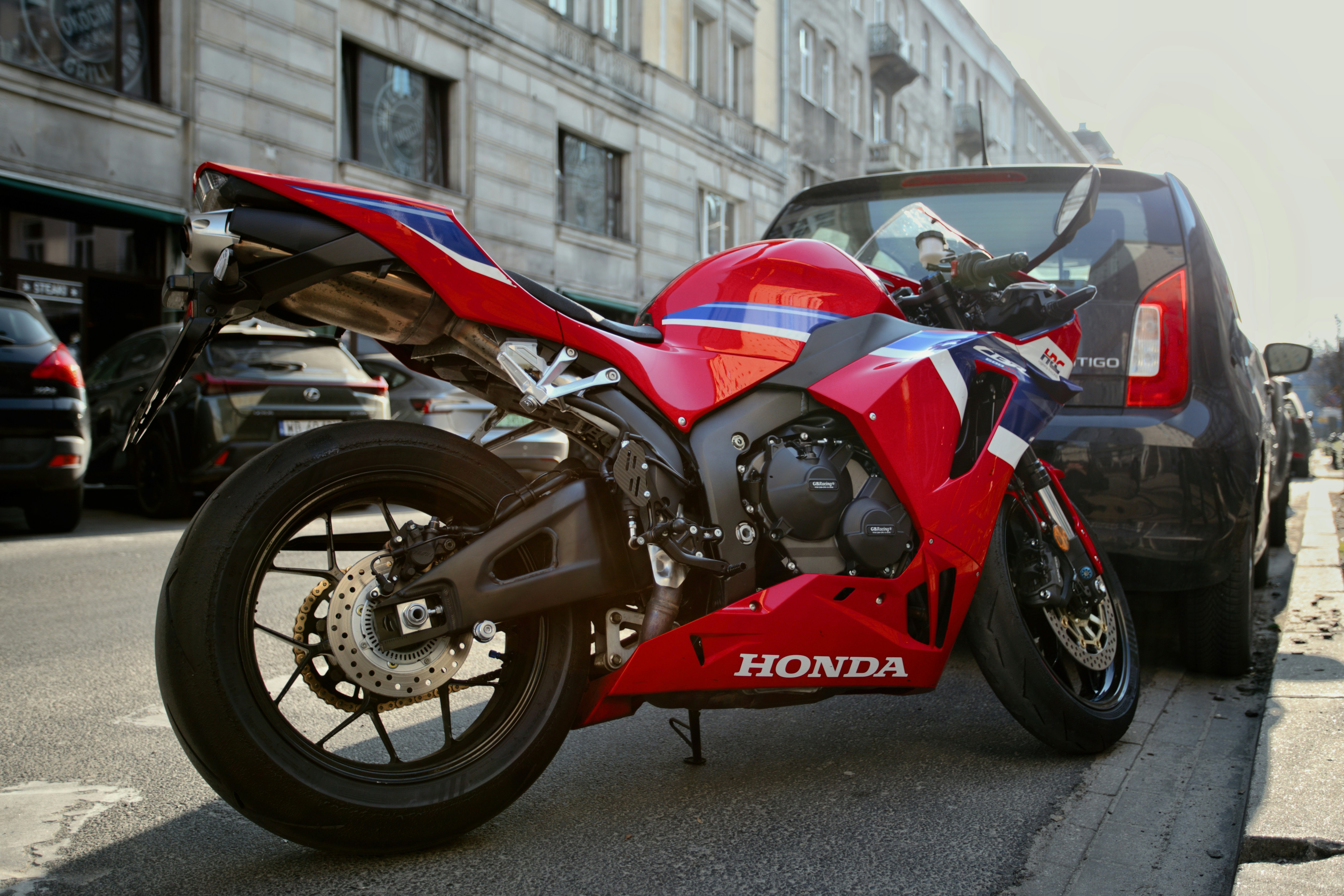 Red Honda Panache: Street-Ready Replica Anchored by a Gleaming Profile