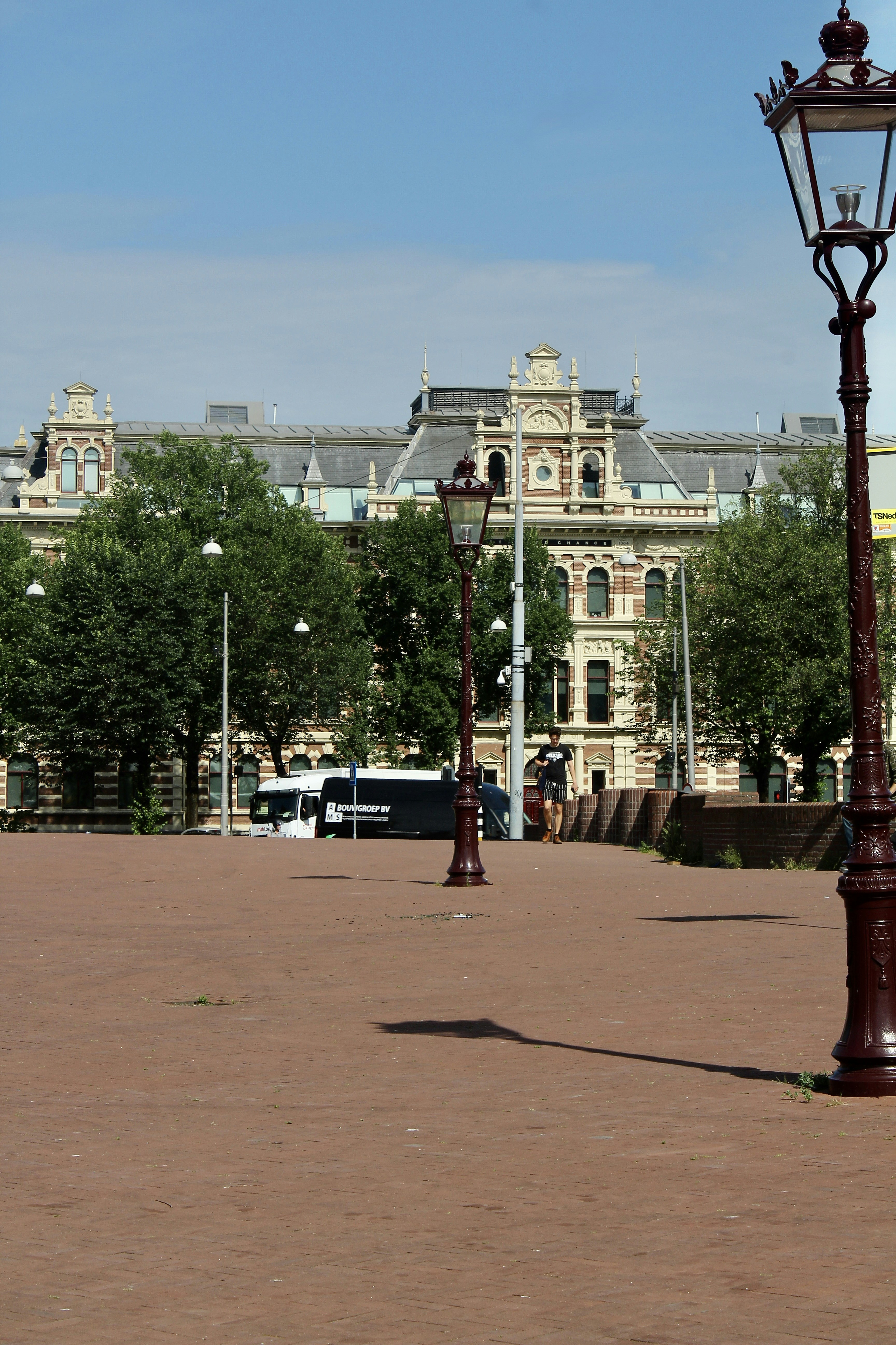 City Square Silence: A Sunlit Desktop of Historic Facades