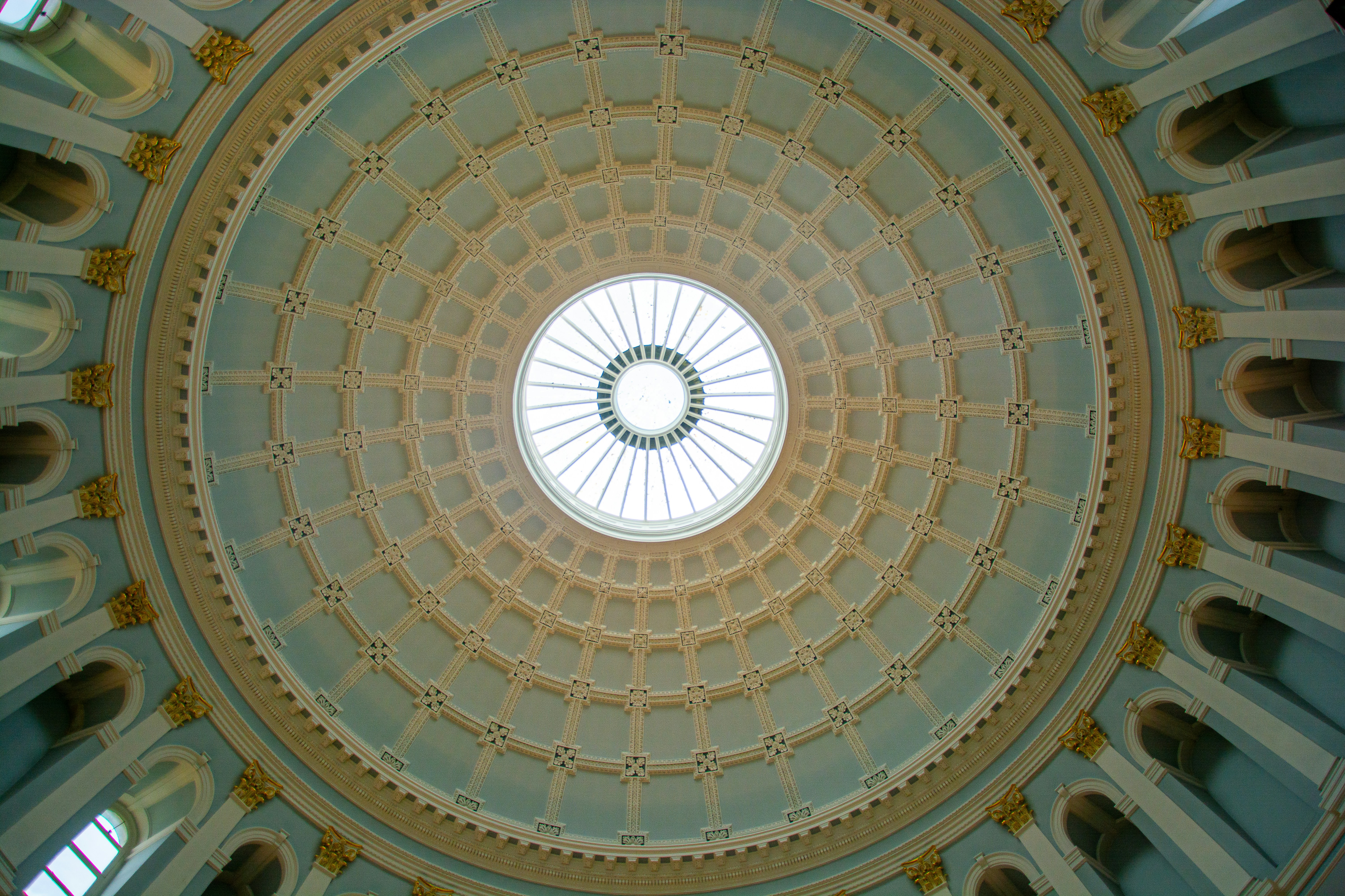 Oculus of Light: A Caesar’s Dome from Below