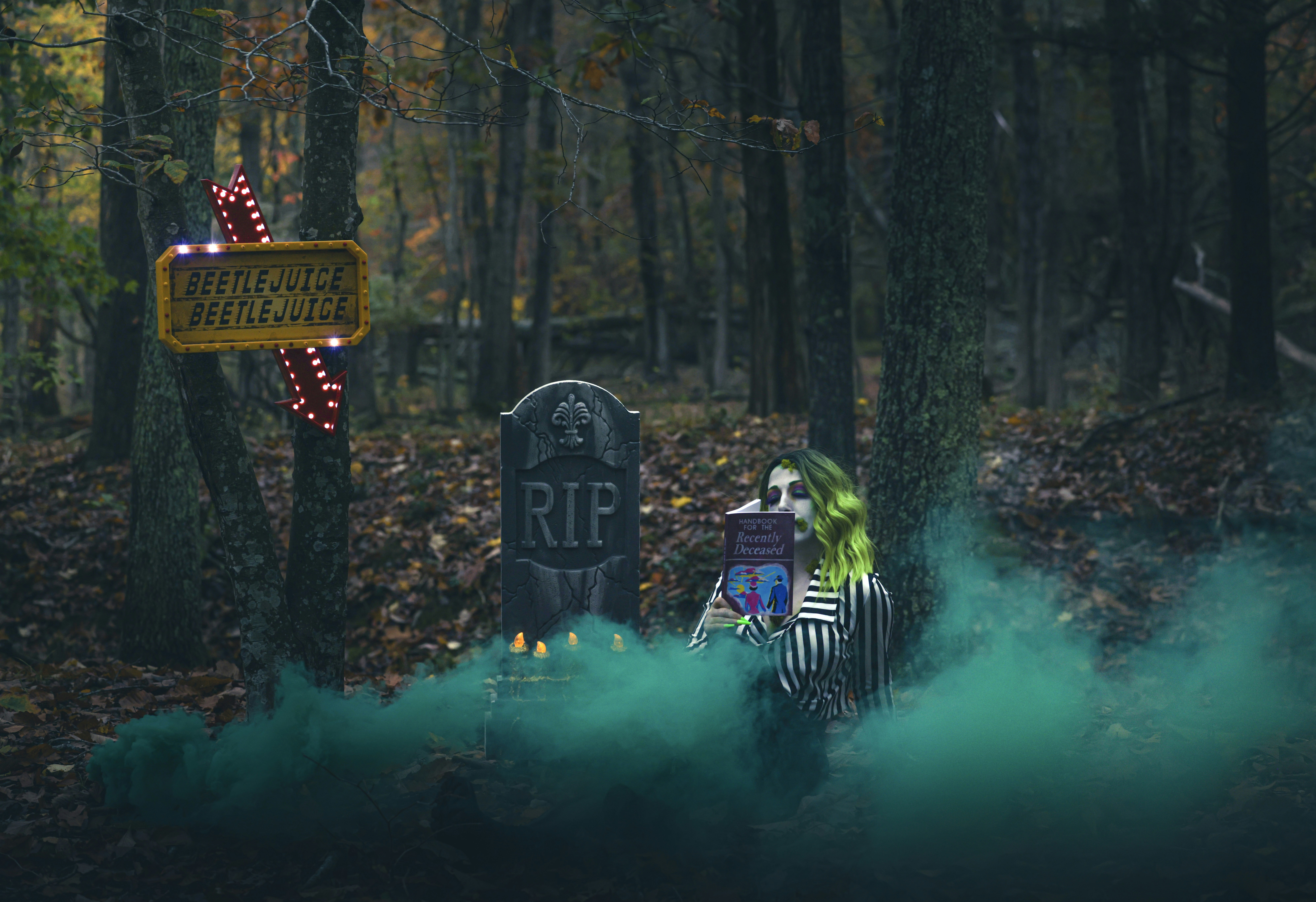 Green Fog Over the Graveyard Gate