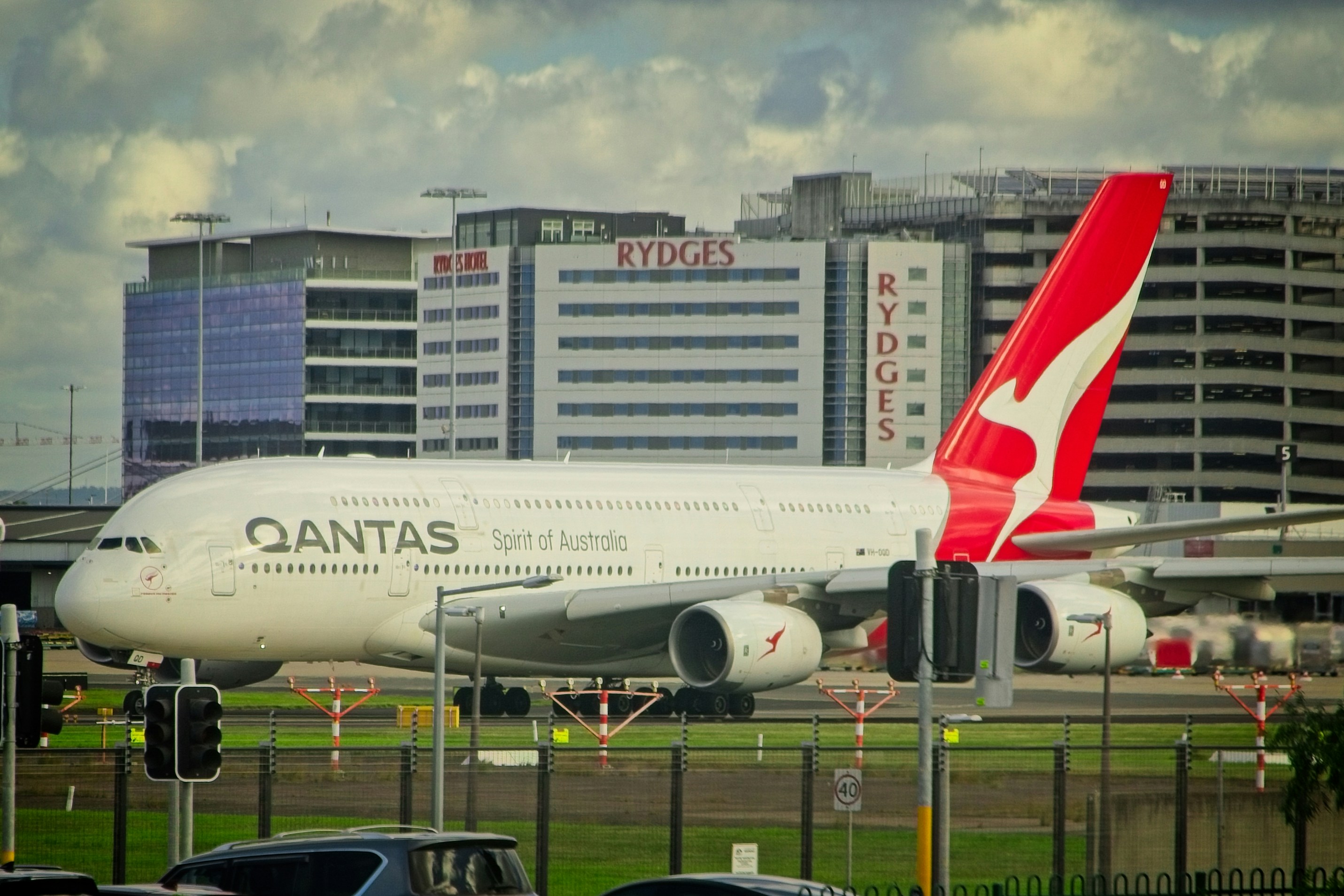 Jet at the Terminal: Qantas A380 Paradise Turned Taxiway