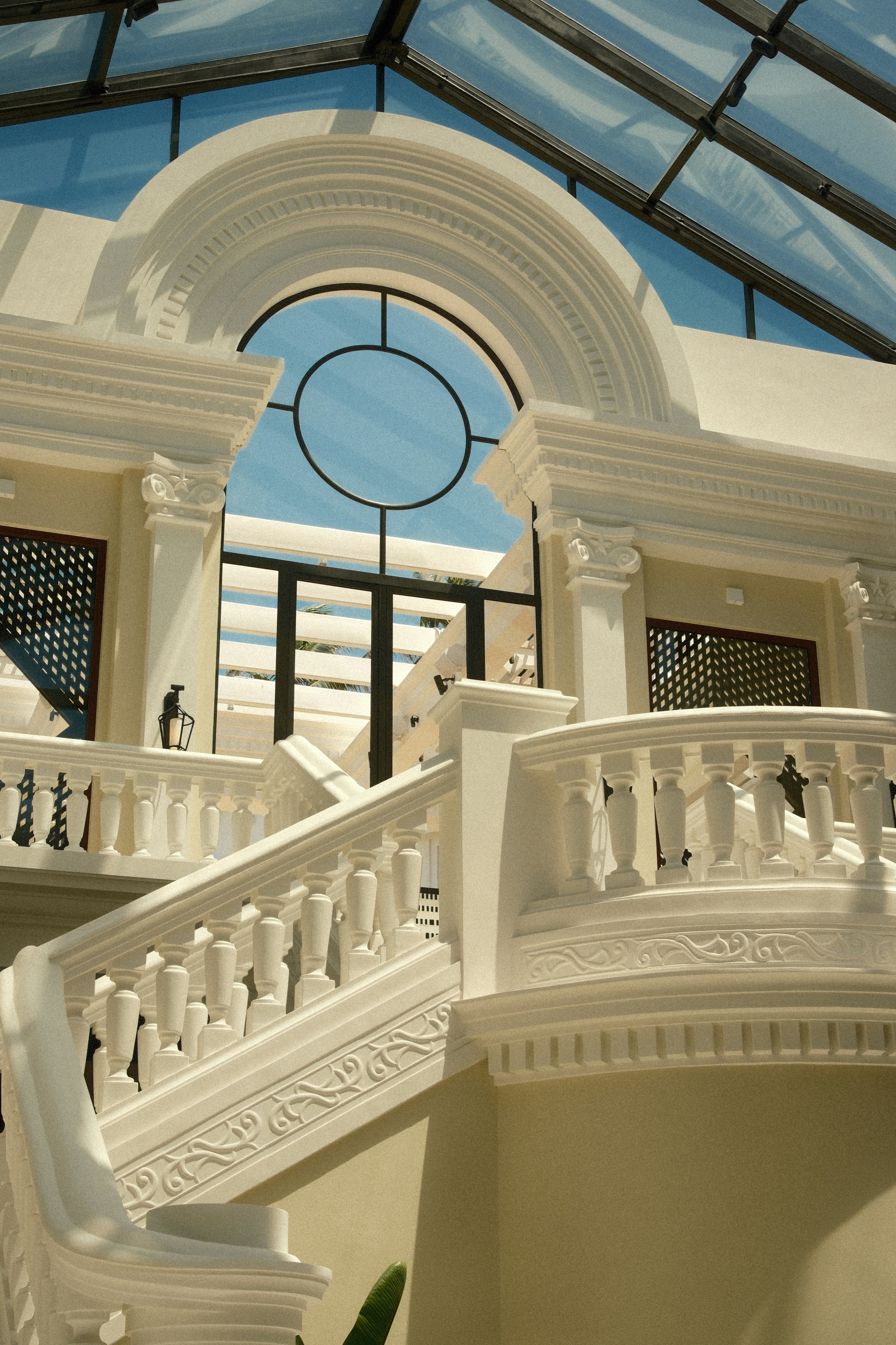 Echoes of Classical Grandeur in White Balustrades