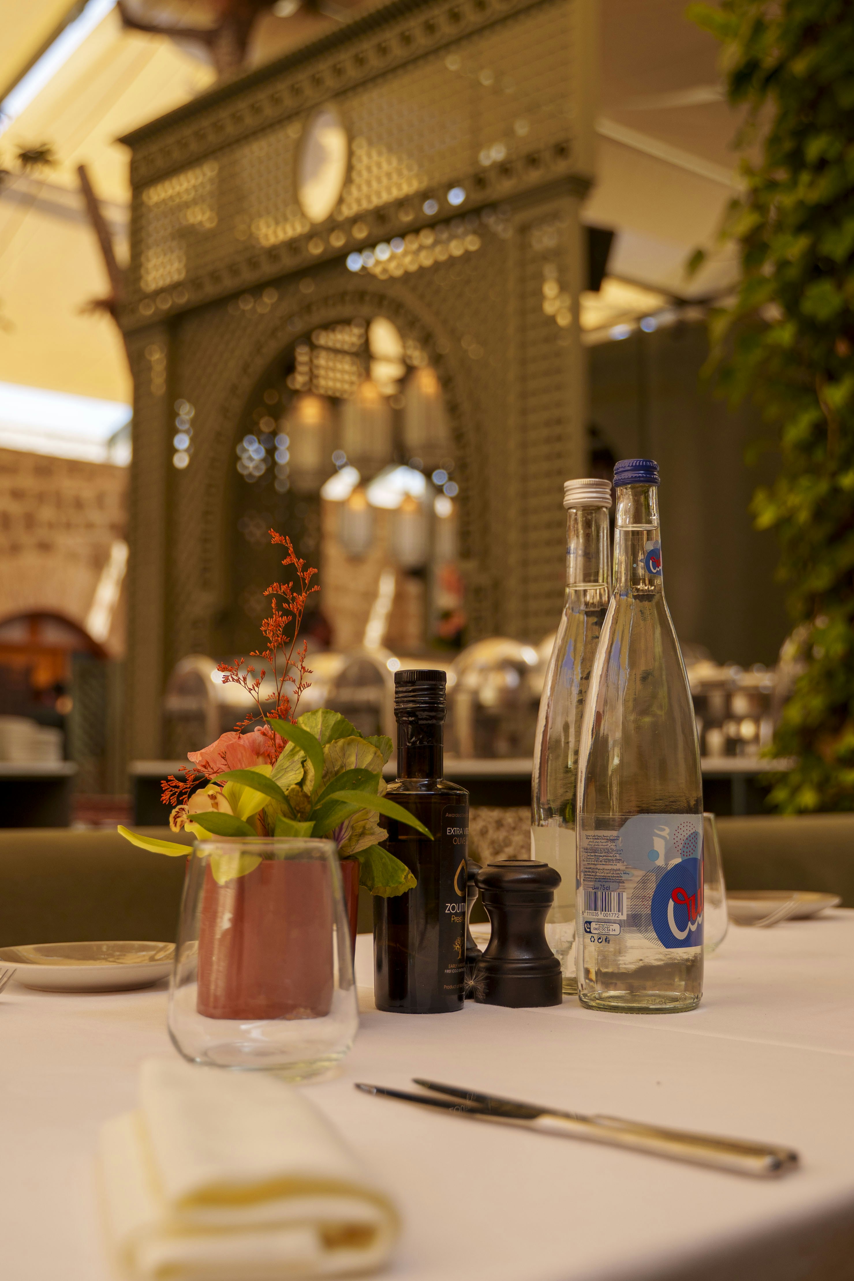 Tabletop Hospitality: Bottles, Florals, and an Orchard of Ambiance