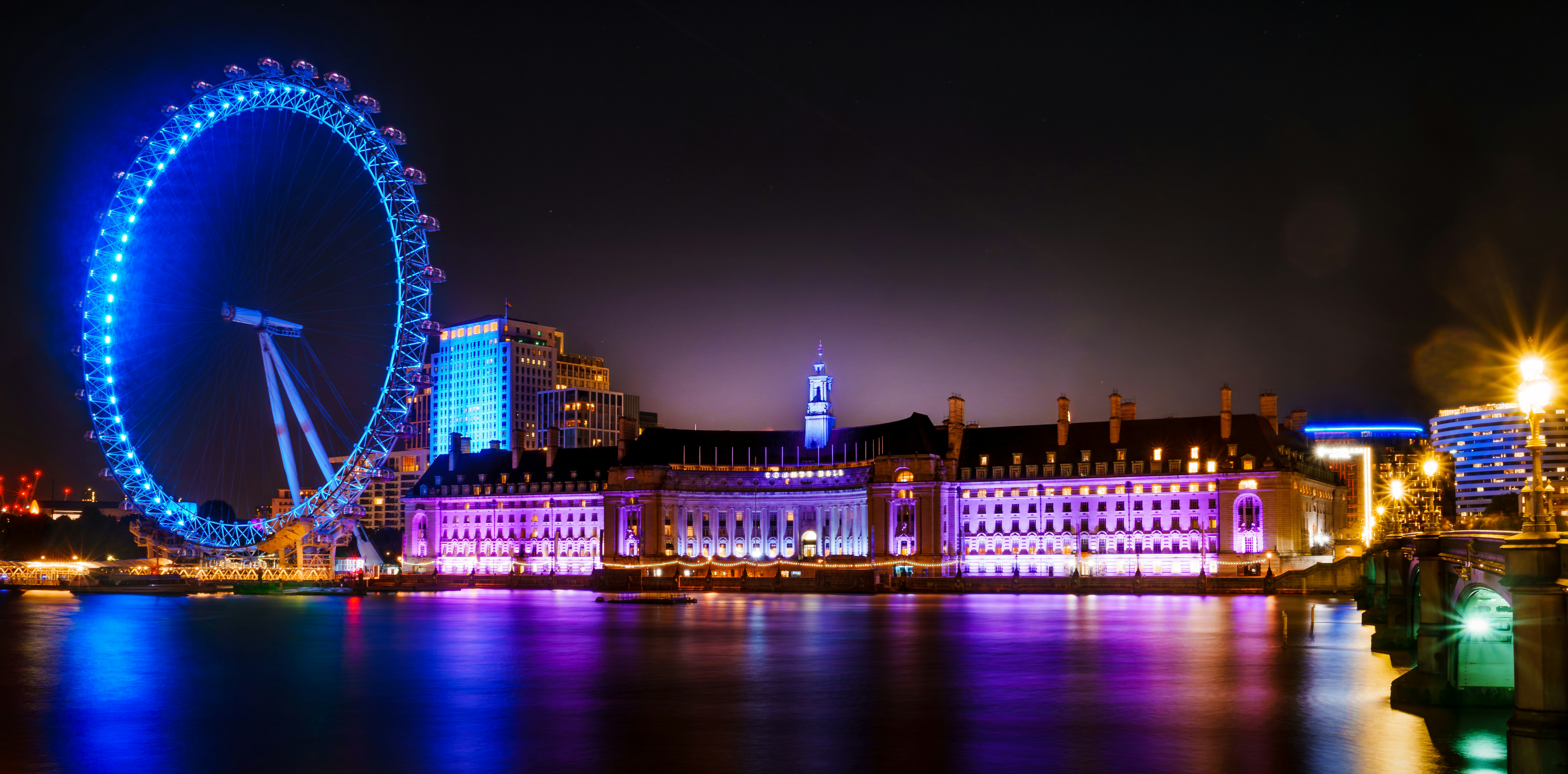 Neon Thames: The Wheel and Waterfront Lights
