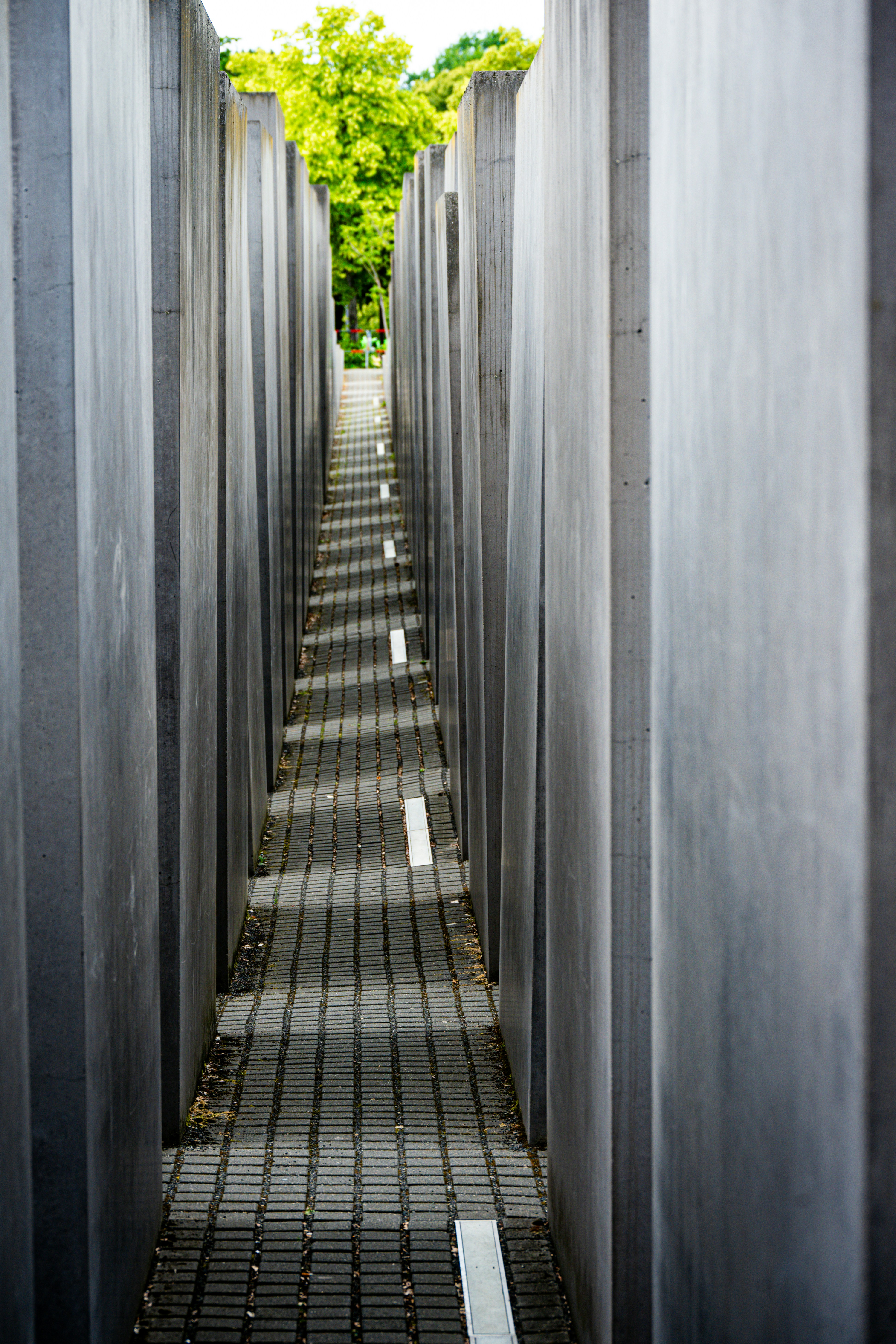 Between Monoliths: A Narrow Path to a Green Light
