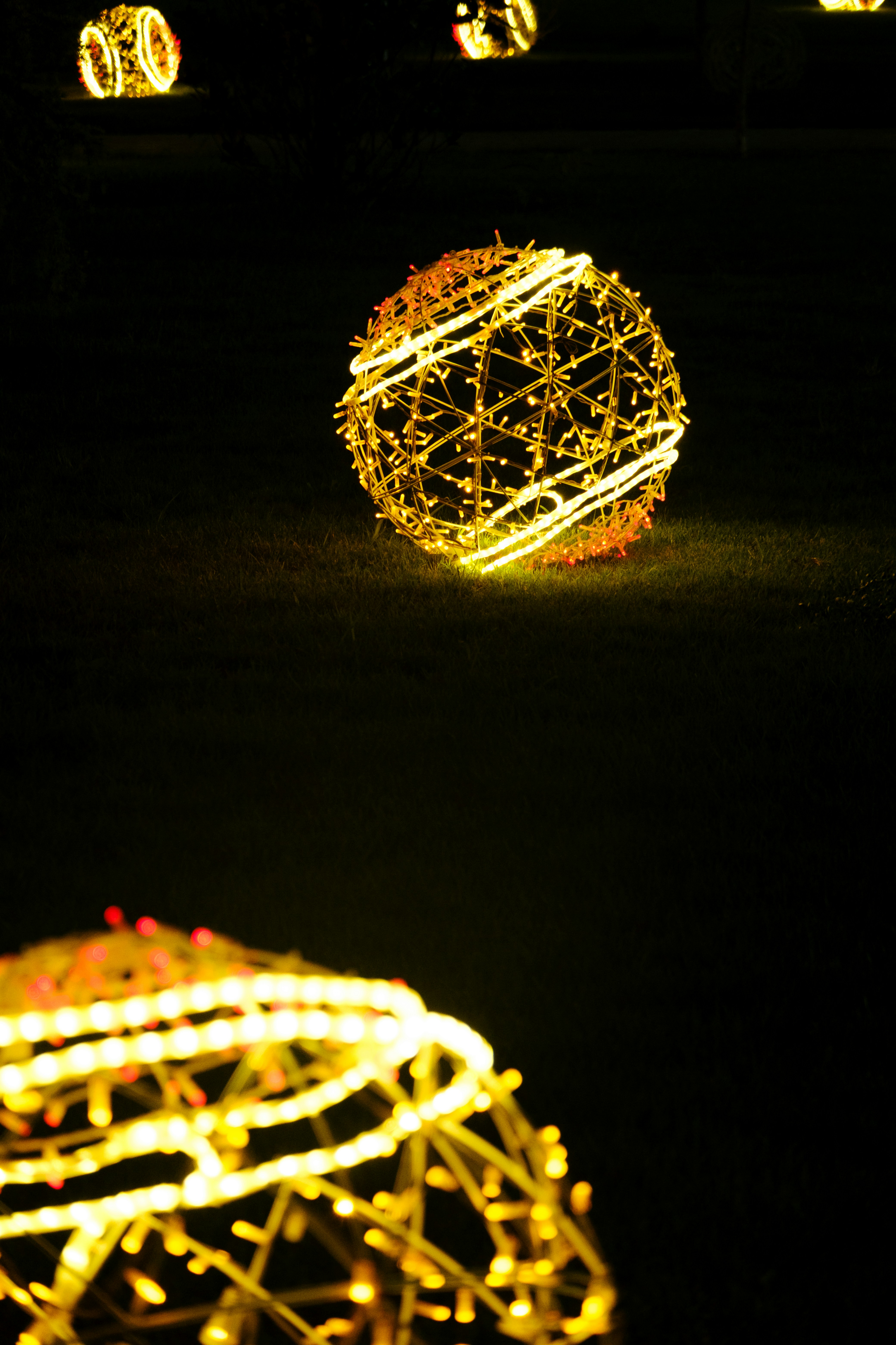 Glowing Orb Under Night Sky: A Quiet Field of Light