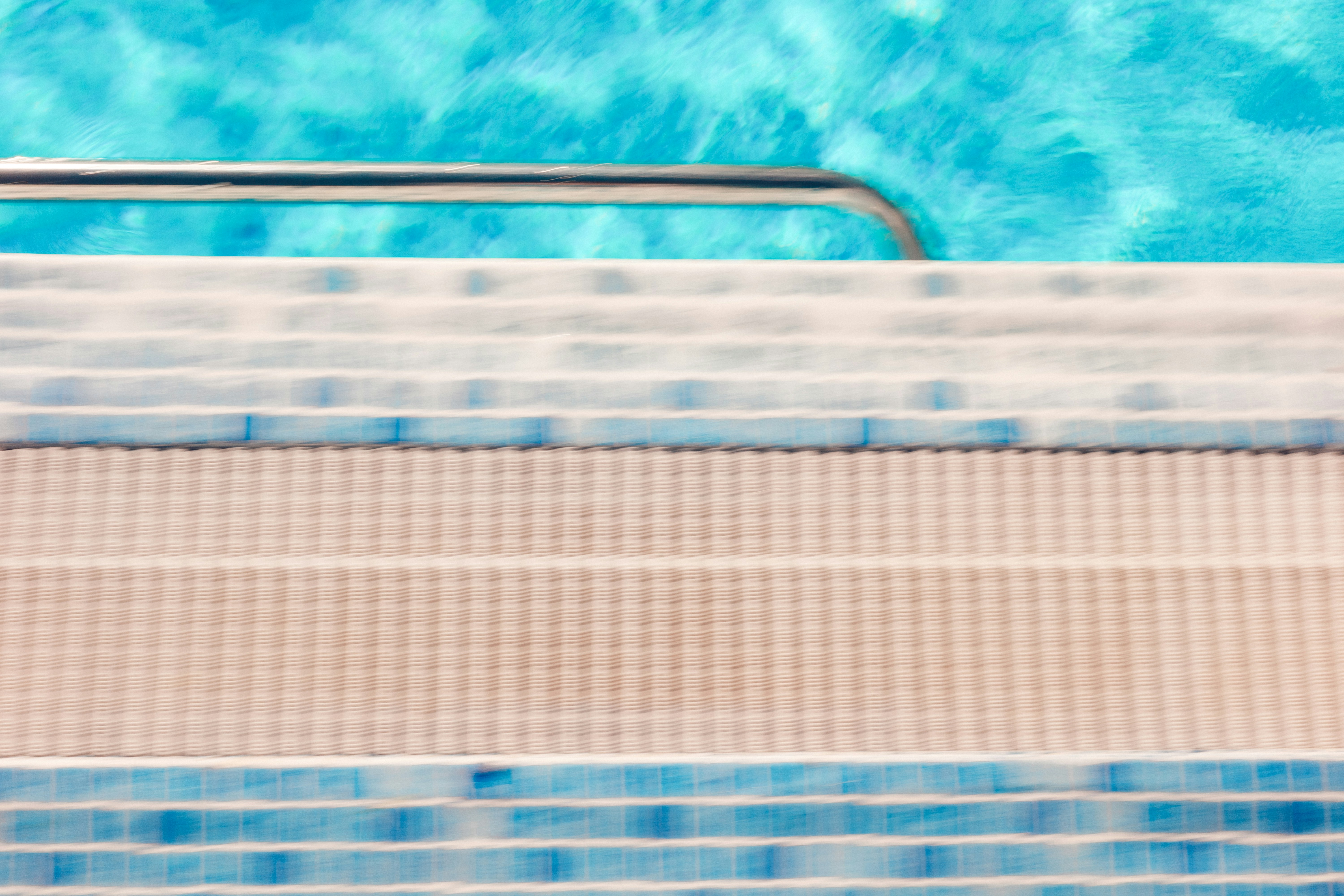 Striated by the Pool: Horizontal Bands echo a Quiet Rhythm