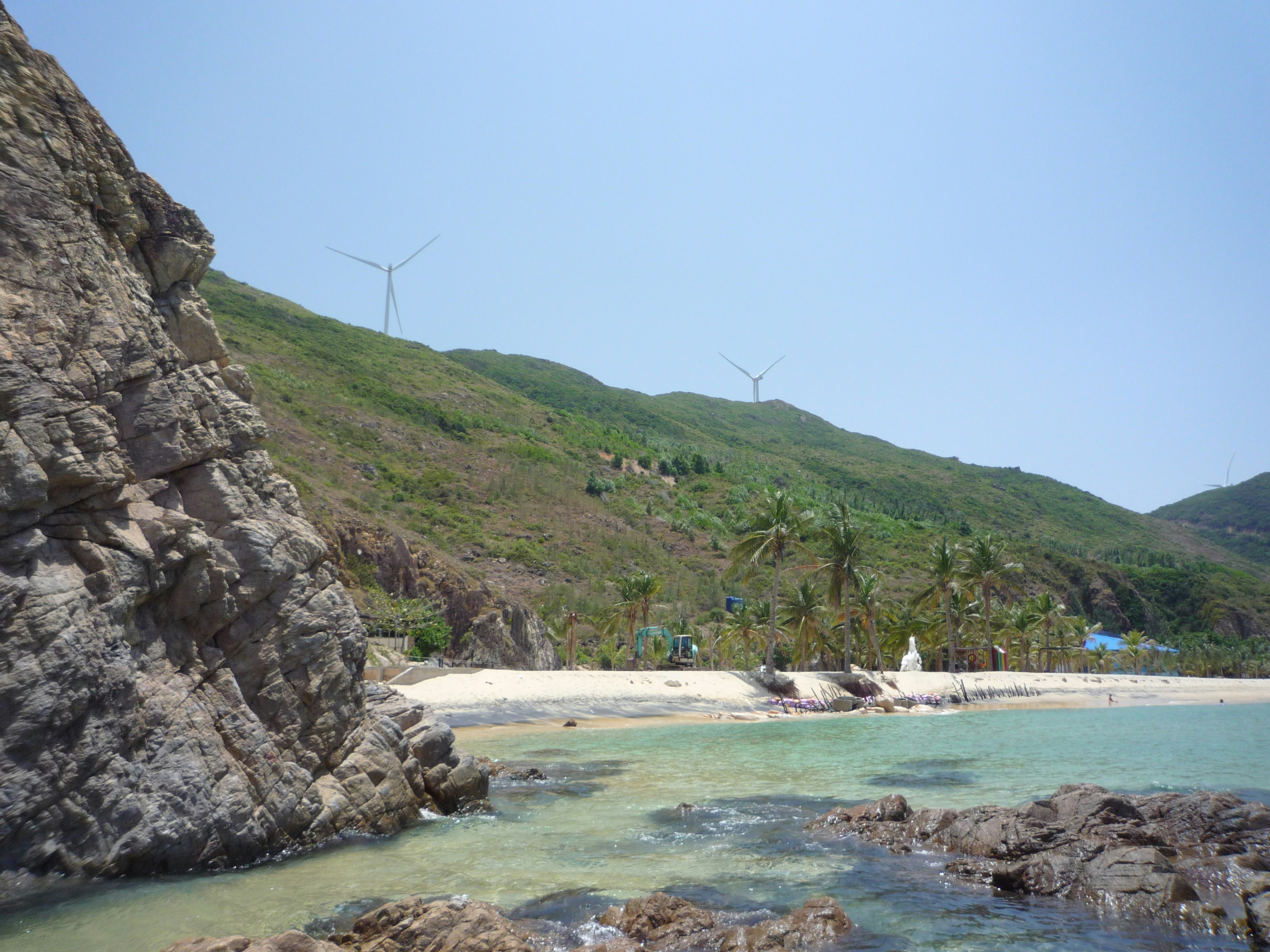 Windward Cove: Palm-fringed Beach Beneath Turquoise Waters