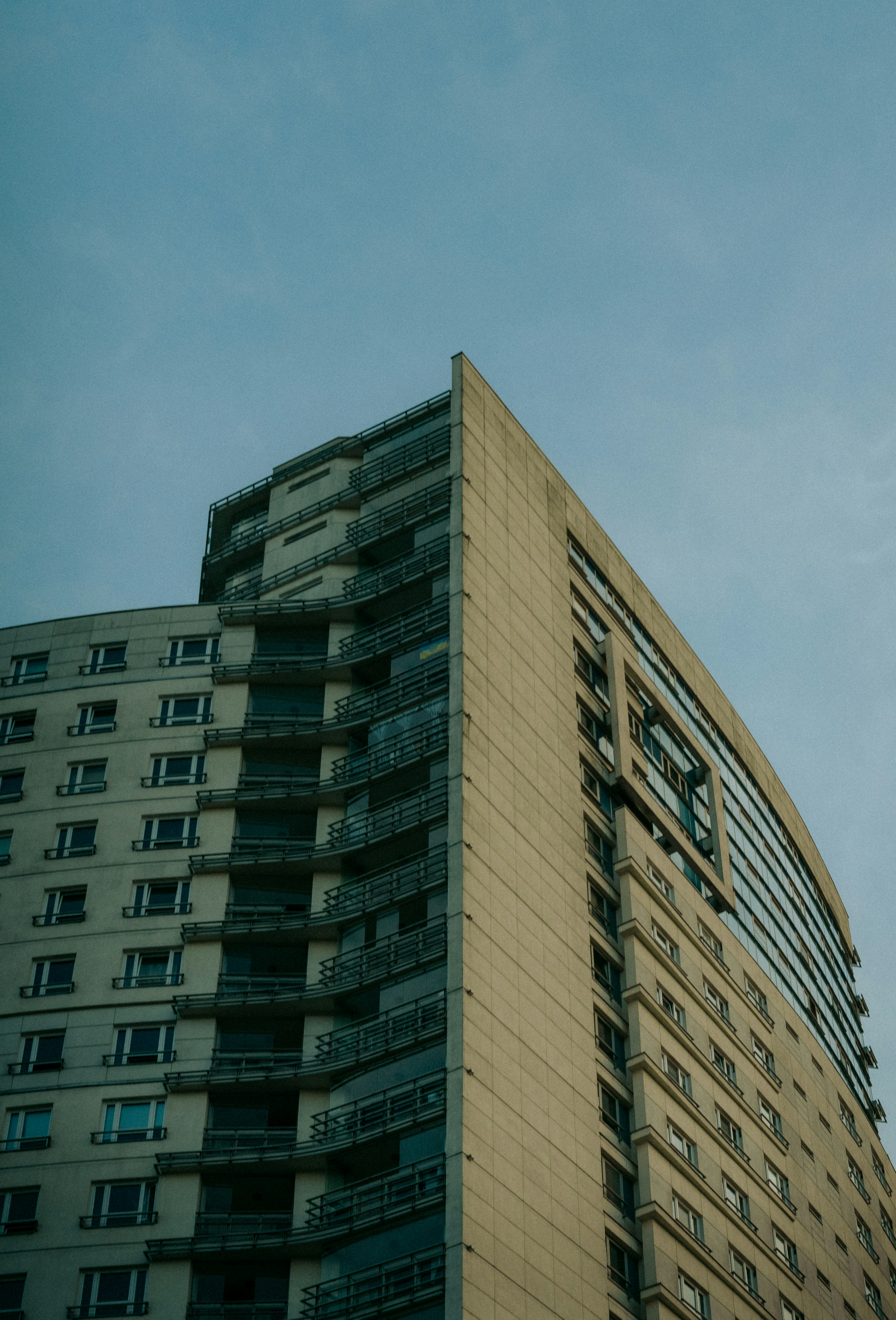 Towering Facade: A Section of Urban Geometry Reaches Skyward