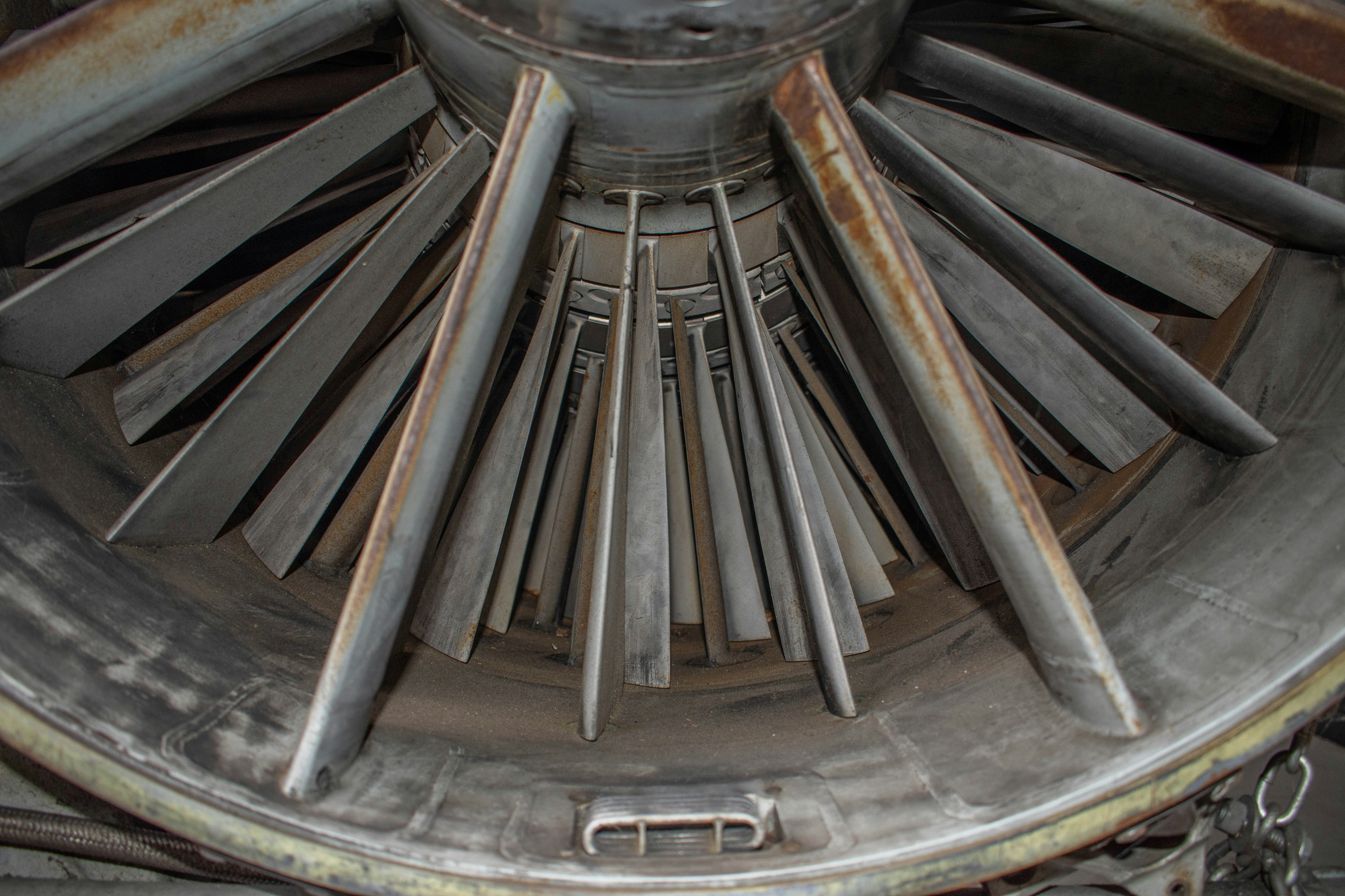 Industrial Vertex: A Close-Ranked View into a turbine’s Inner Blades