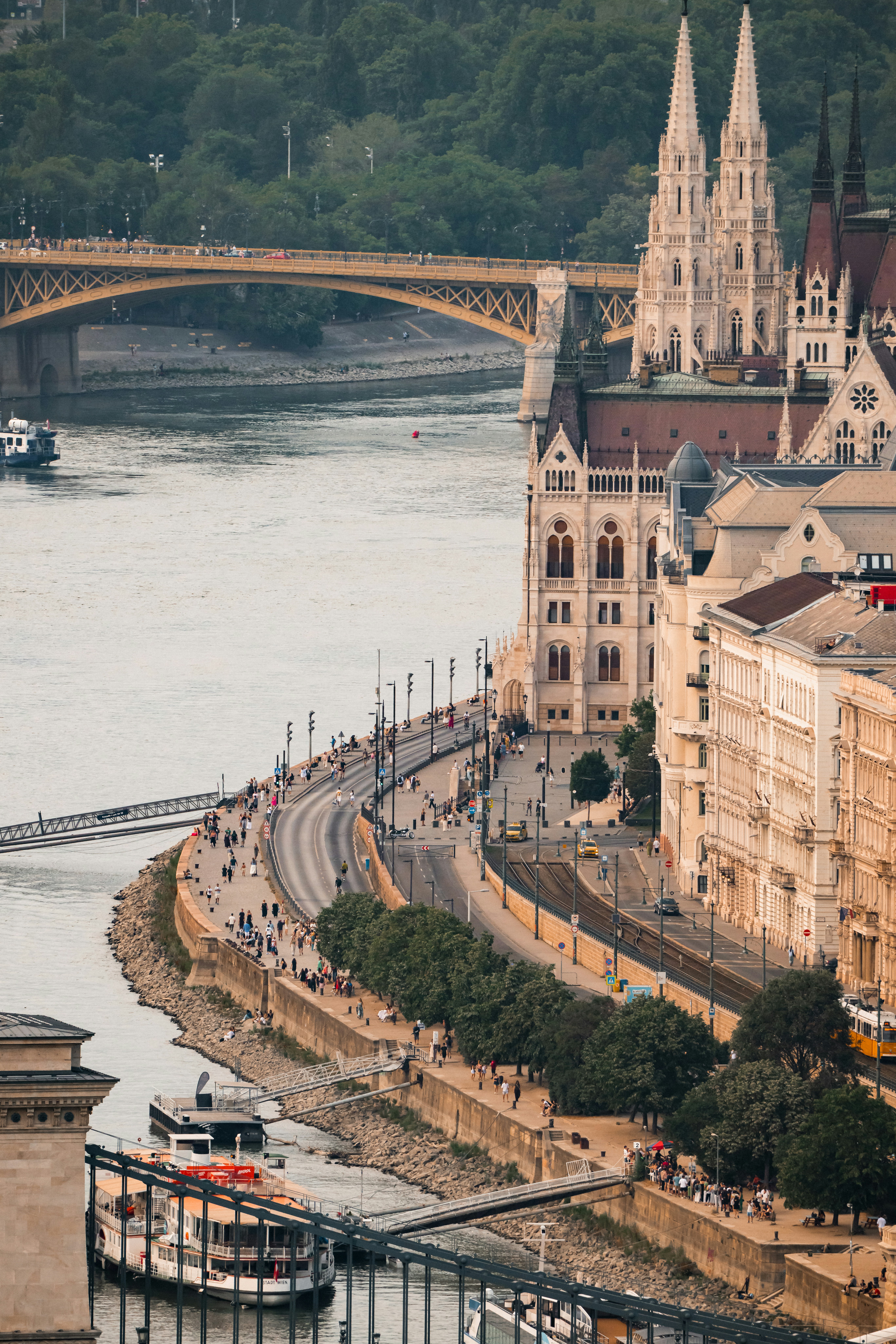 Cathedral Spires Over the Danube: A Riverwalk Under Gothic Arches