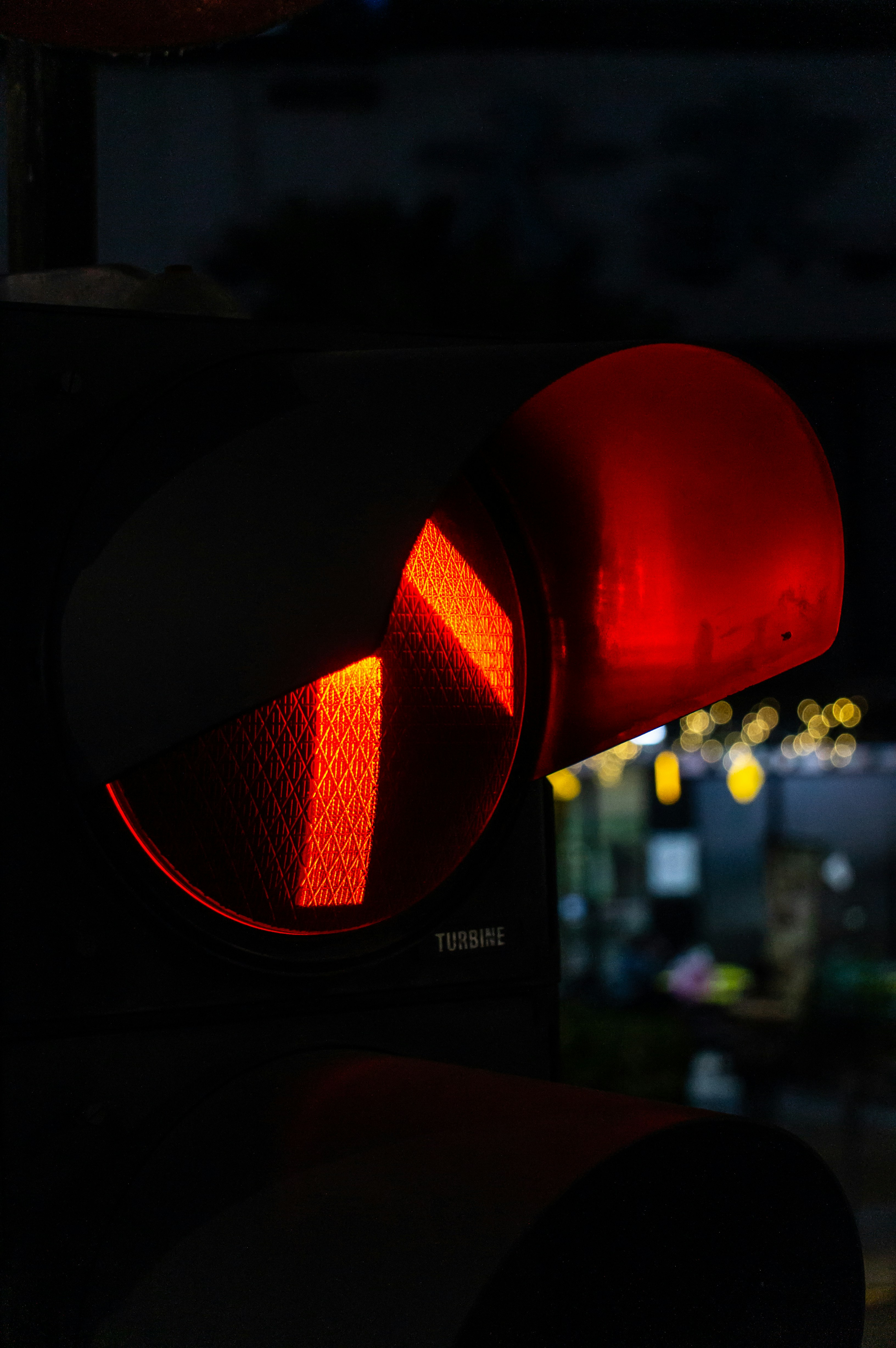 Red Signal, Quiet Workshop: The Turbine Light in Profile