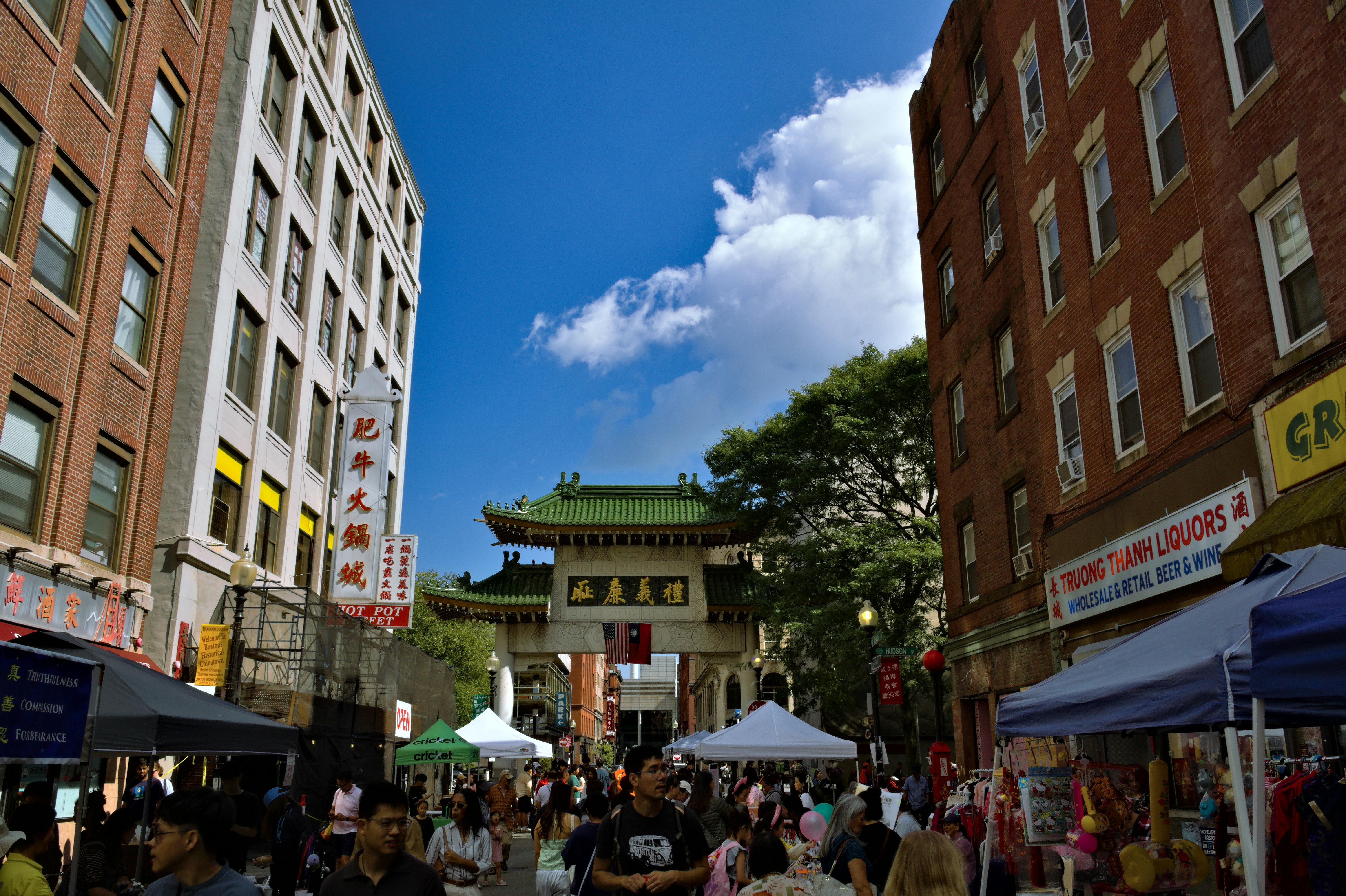 Gateway to a Bustling Chinatown Festival