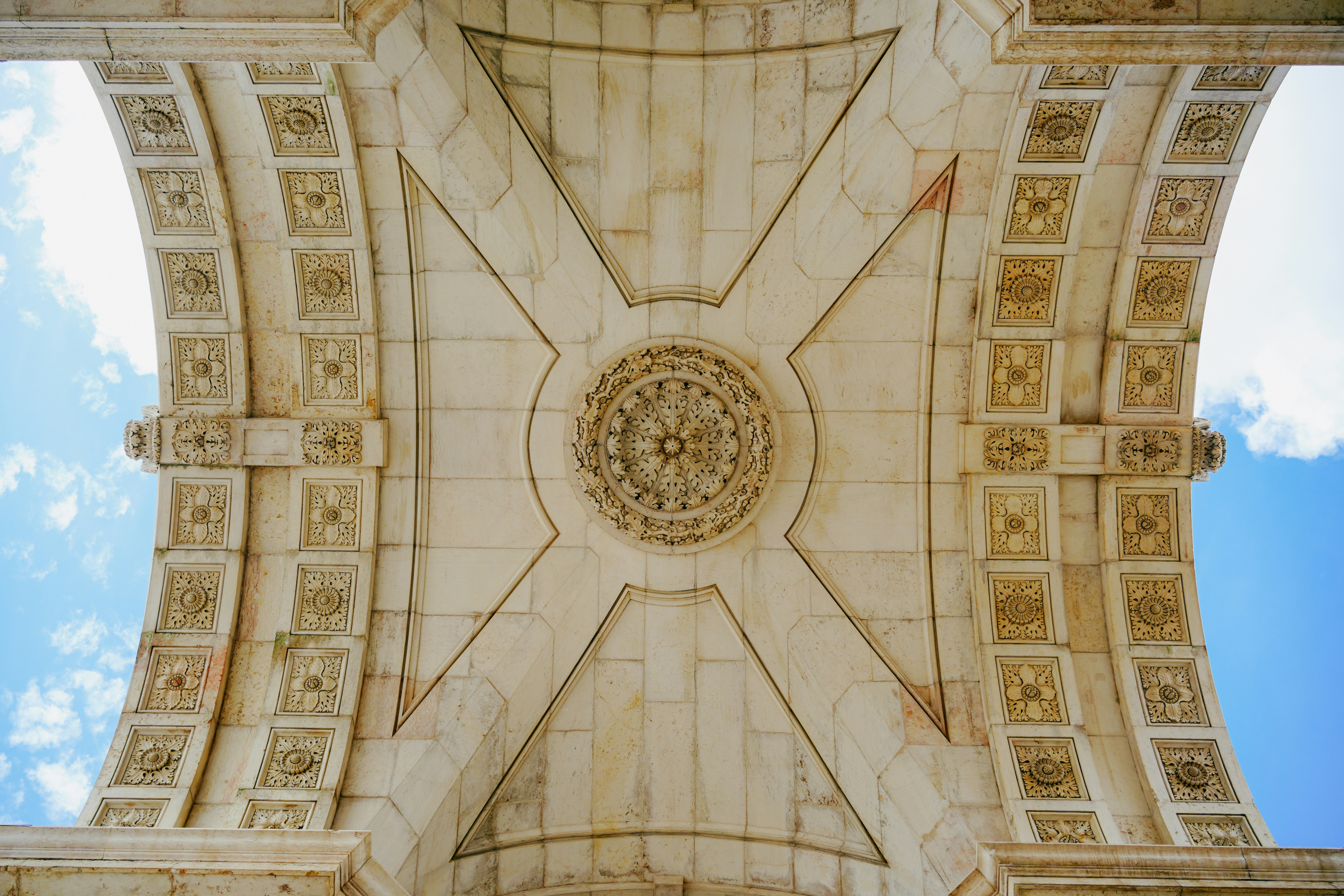 Under the Arched Vault: Symmetry and Stone in Perspective