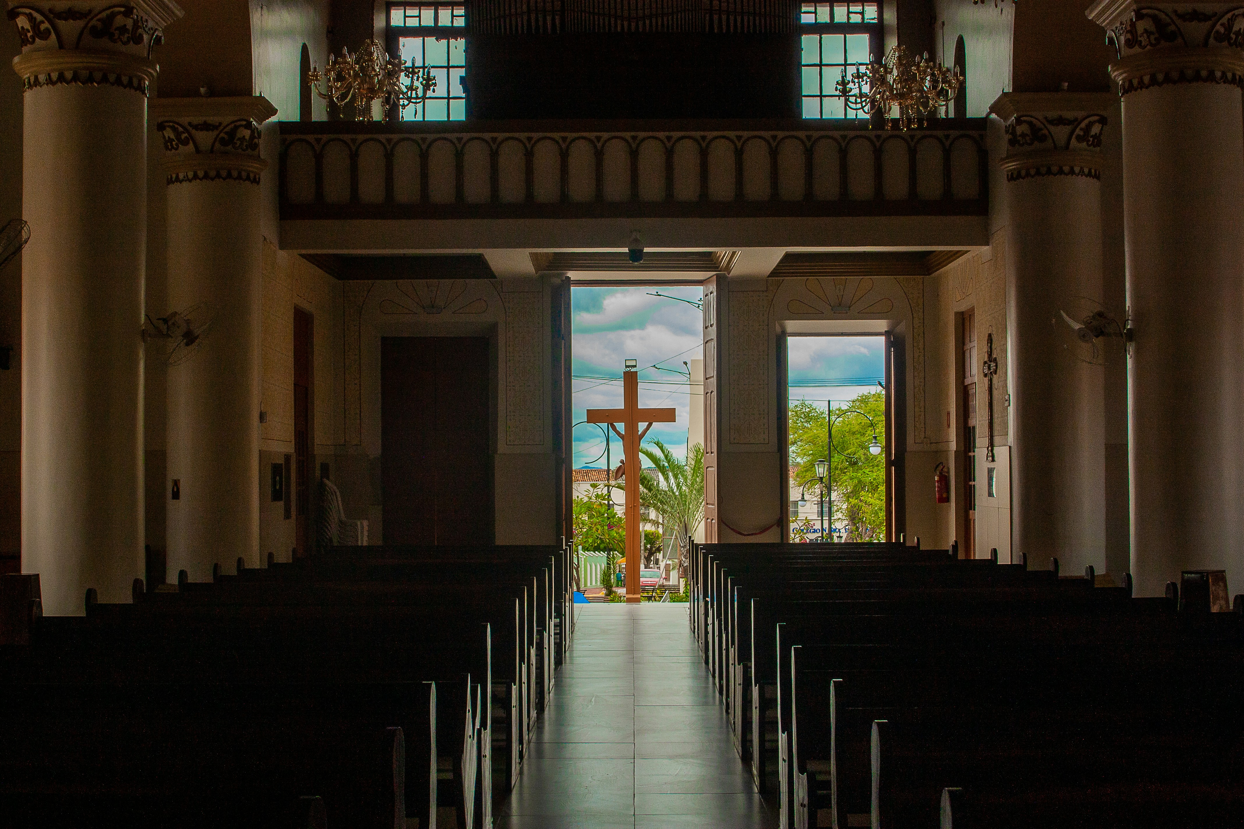Light Through the Aisle: A Chapel Gateway to the Outside